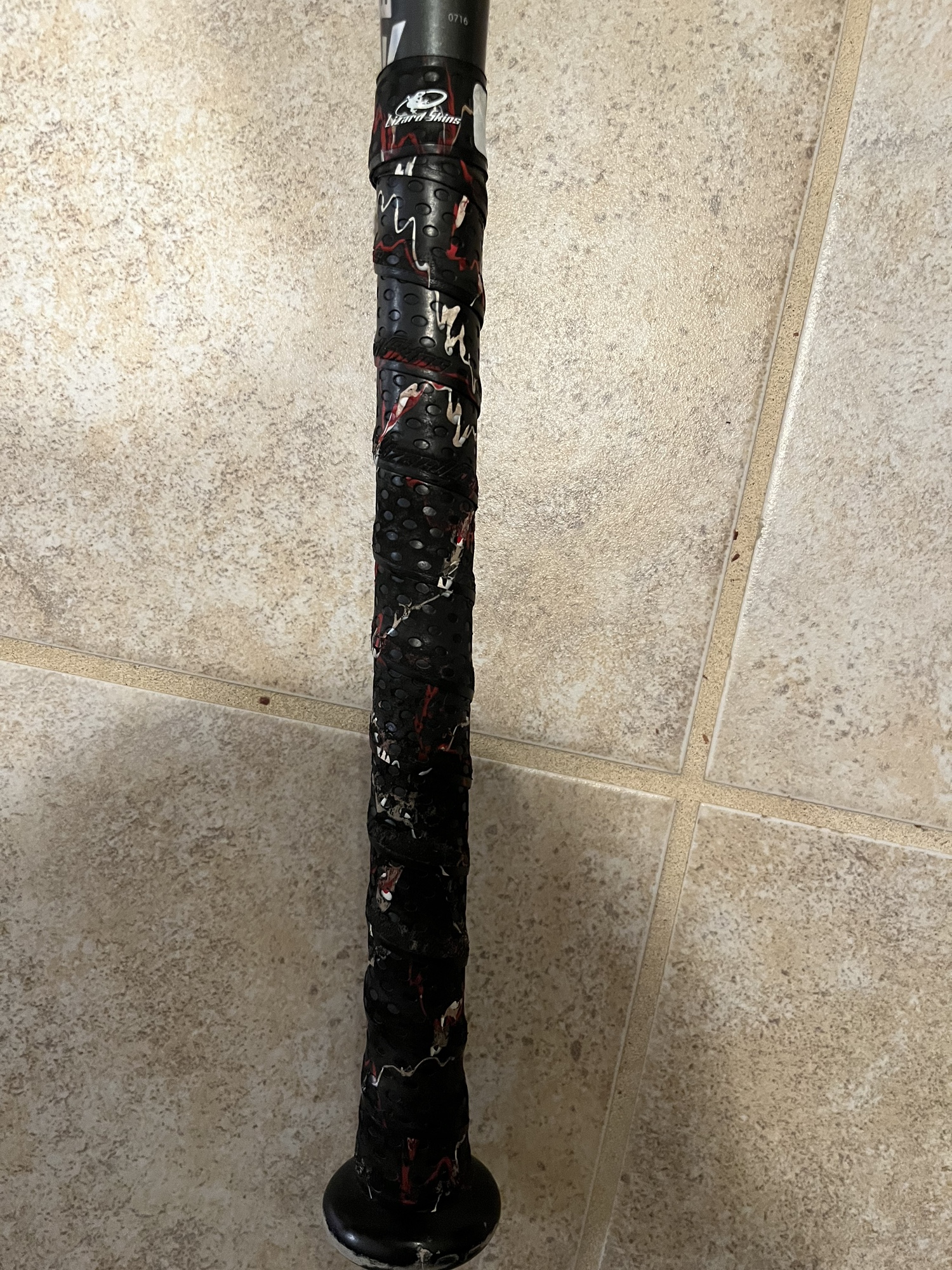 2017 Composite (-10) 21 oz 31" Mako Beast Bat | SidelineSwap