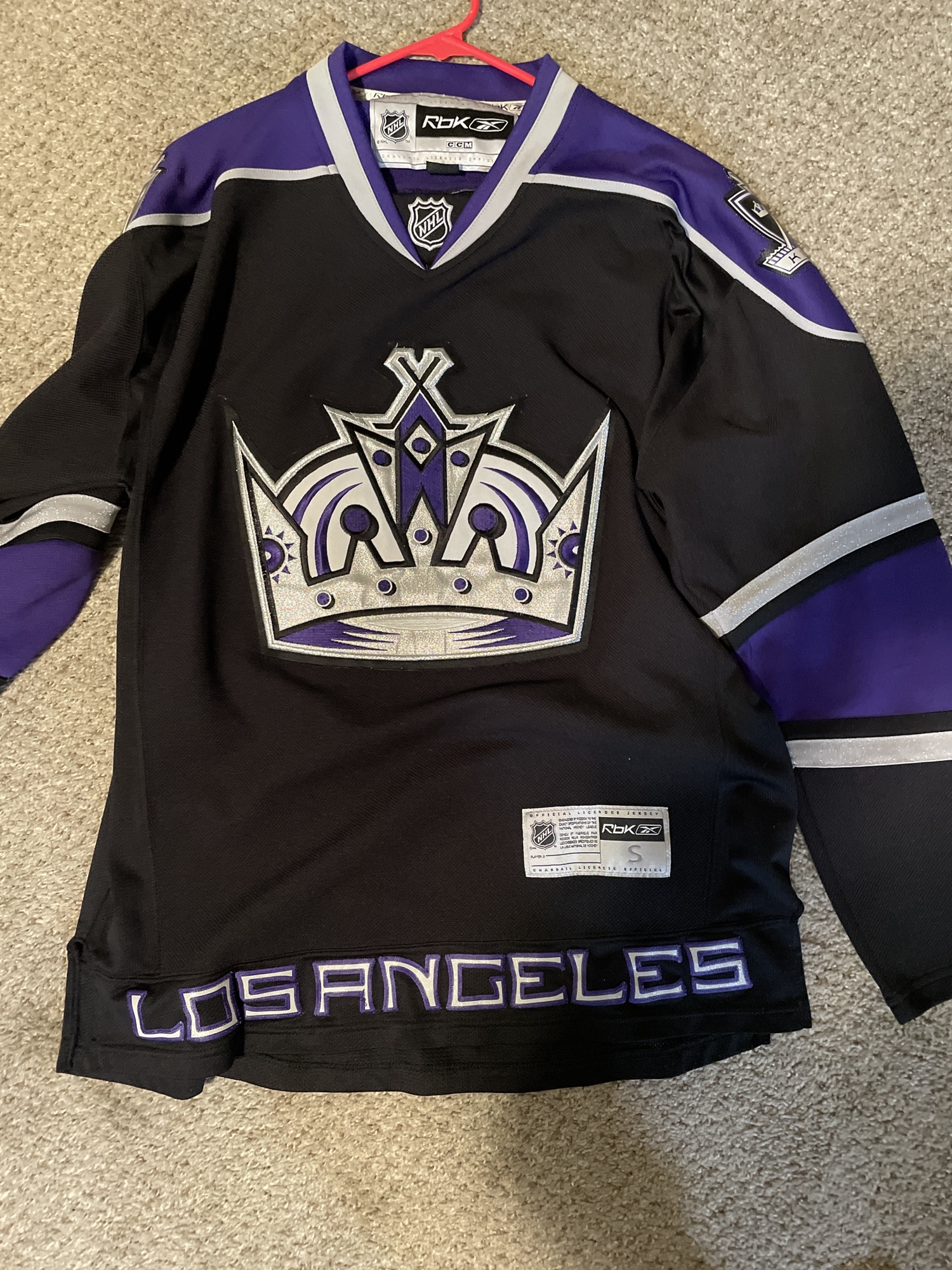 Los Angeles Kings Jersey | SidelineSwap