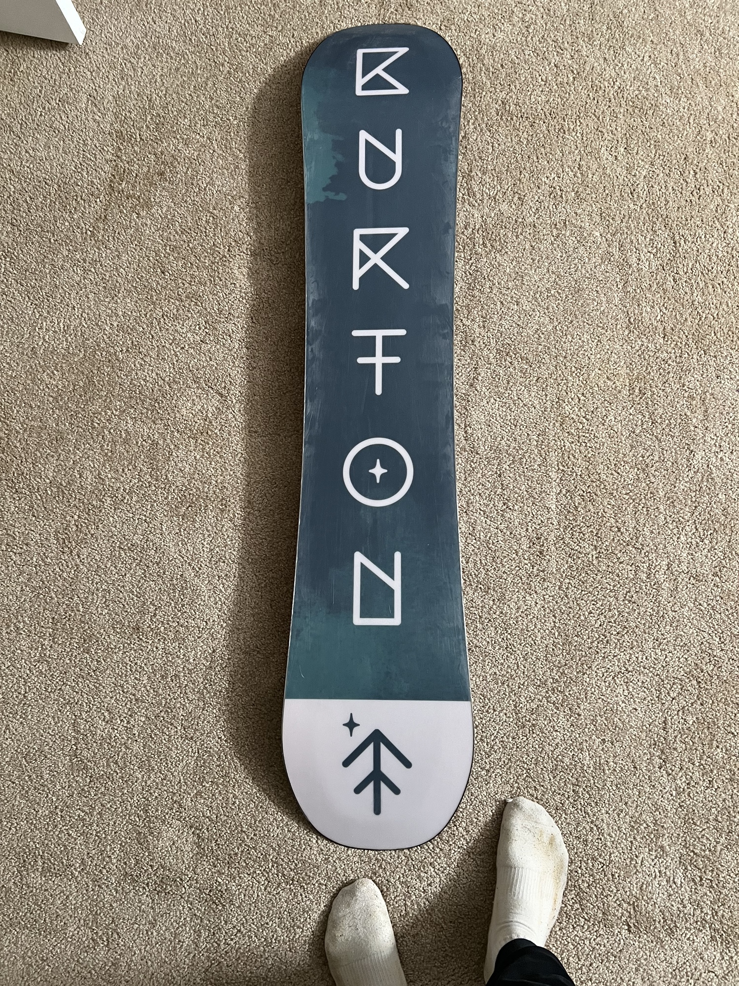 Used Burton All Mountain Medium Flex True Twin YEASAYER Snowboard ...