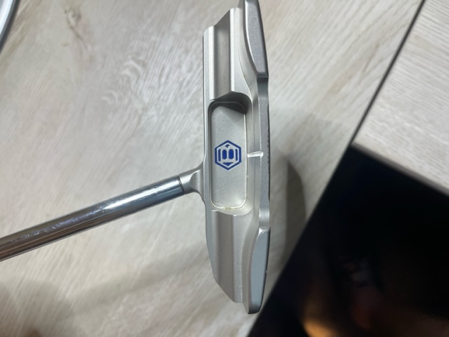 Bettinardi Right Handed studio stock 28 CENTER SHAFT Putter 35 ...