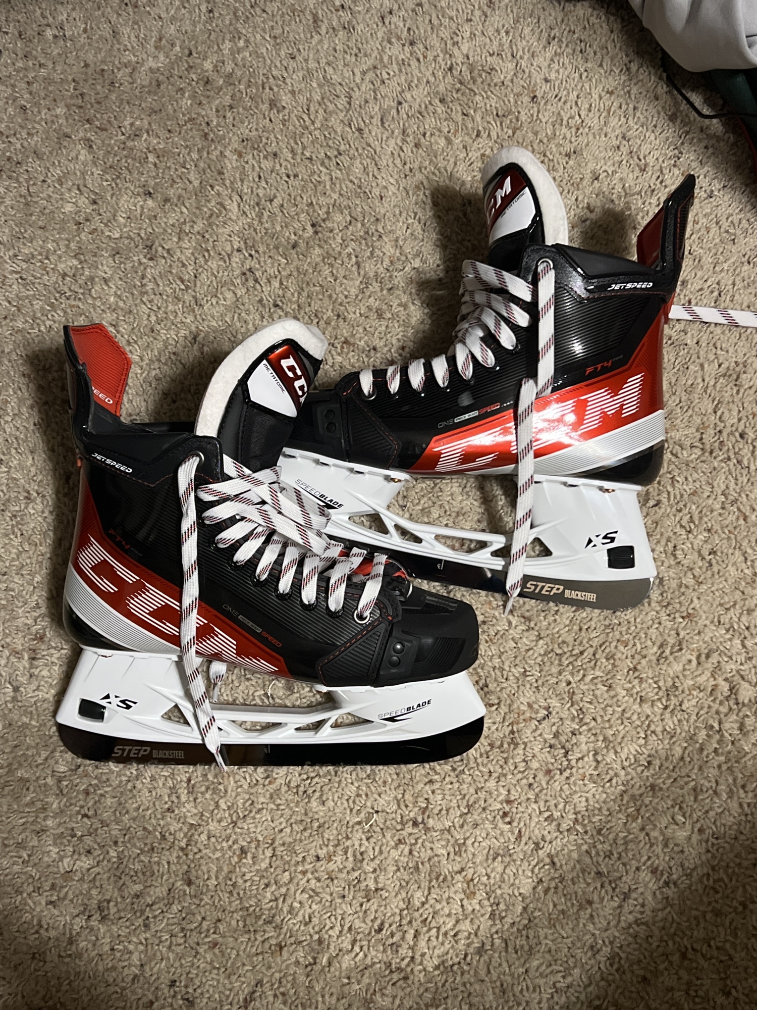 New Tapered CCM Size 8 JetSpeed FT4 Pro Hockey Skates | SidelineSwap