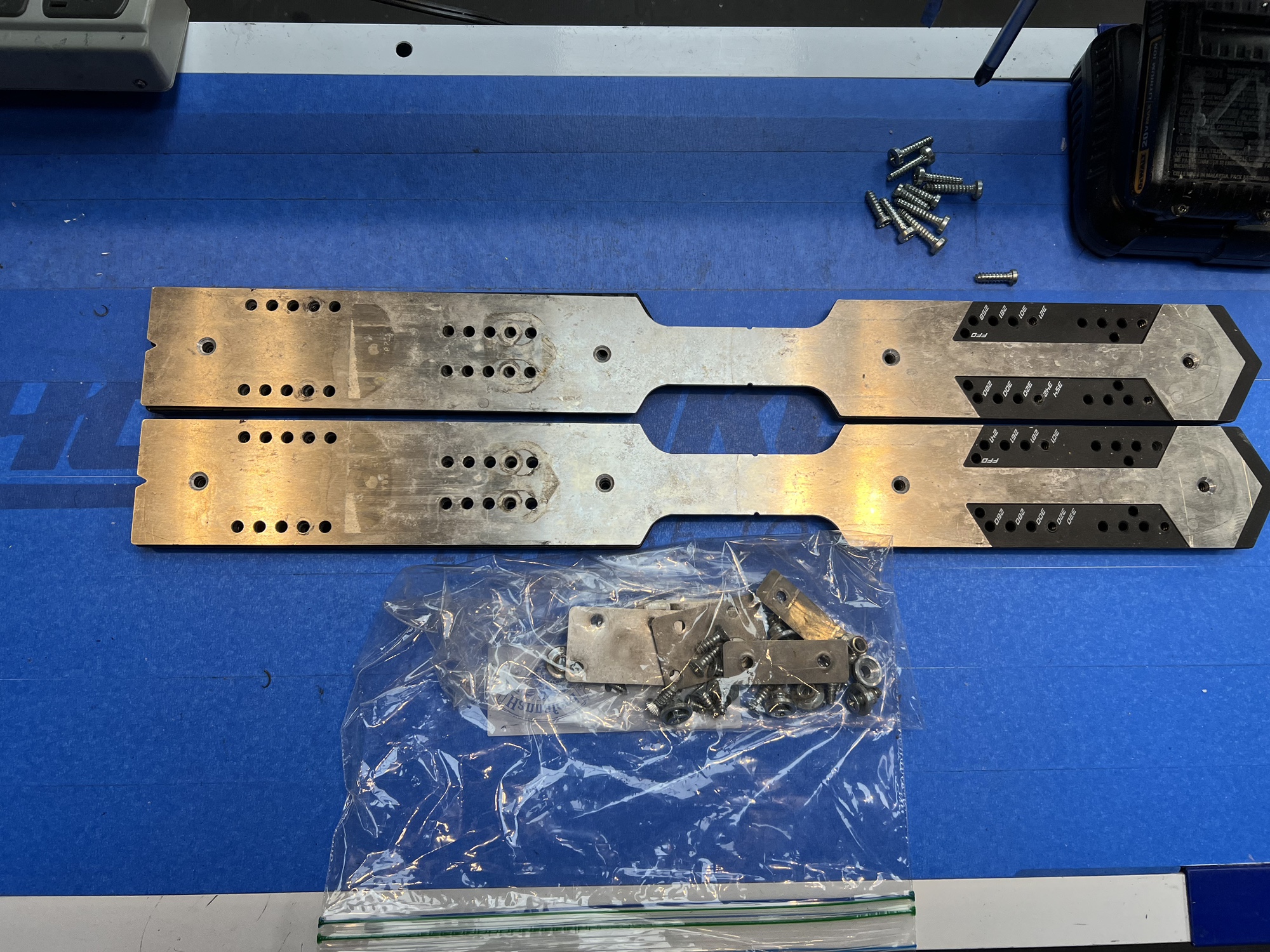 Fischer Alku Plates | SidelineSwap