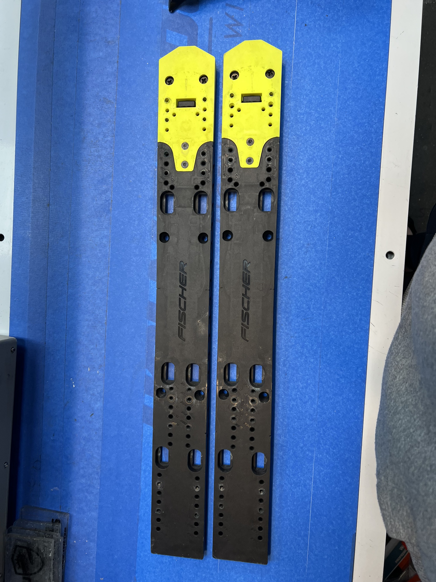 Fischer Ski Plate | SidelineSwap