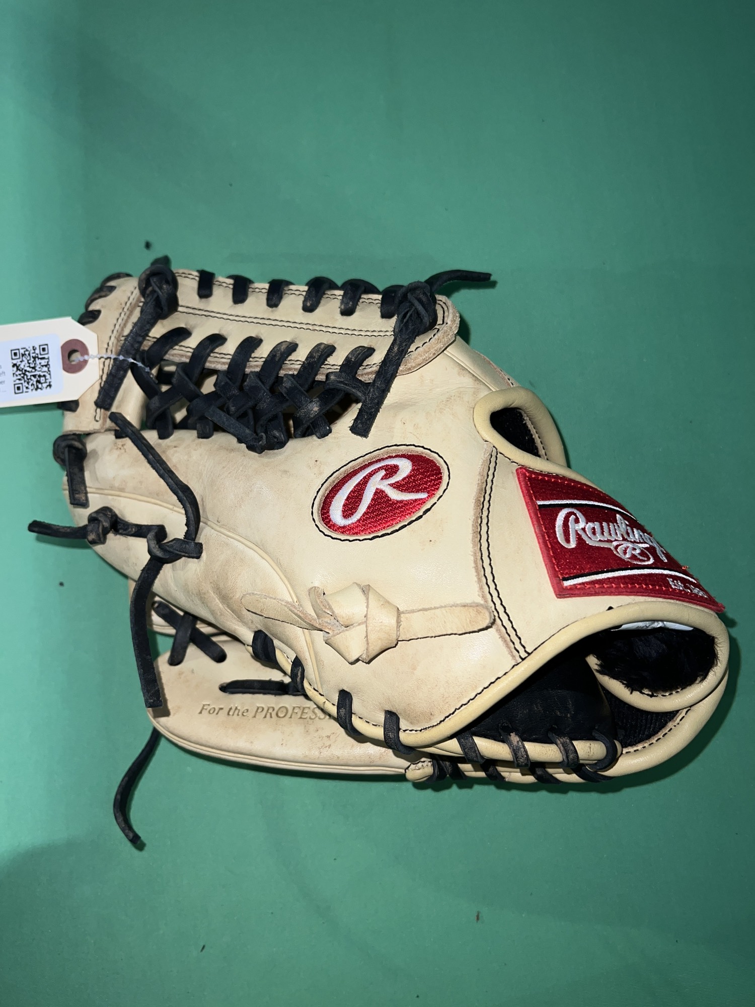 Rawlings Gold Glove Elite Left Hand Pitcher Baseball Glove 11.75" | SidelineSwap