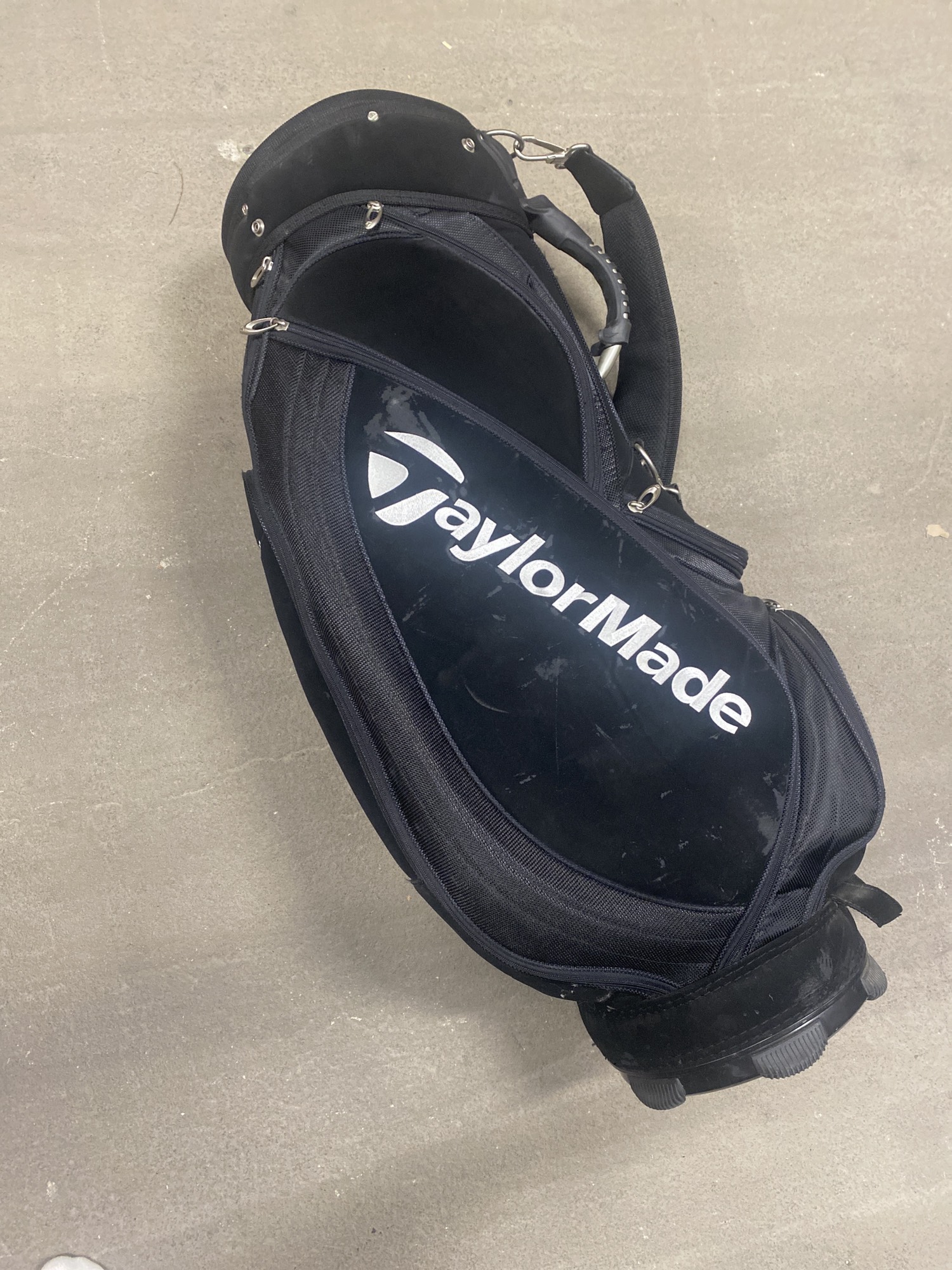 Used Men's TaylorMade Carry Bag | SidelineSwap