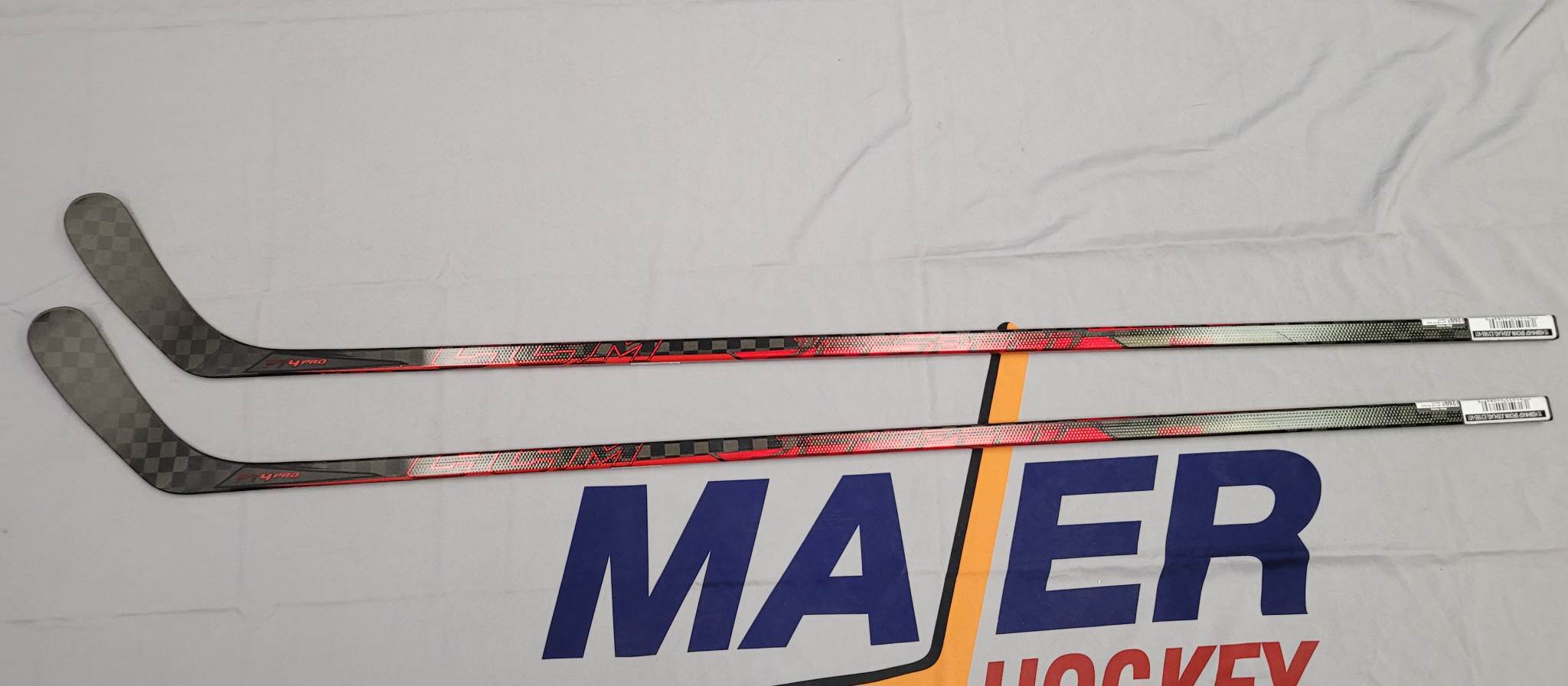 CCM Jetspeed FT4 Pro Stock Sticks RH P90T 100 Flex (Single Stick ...