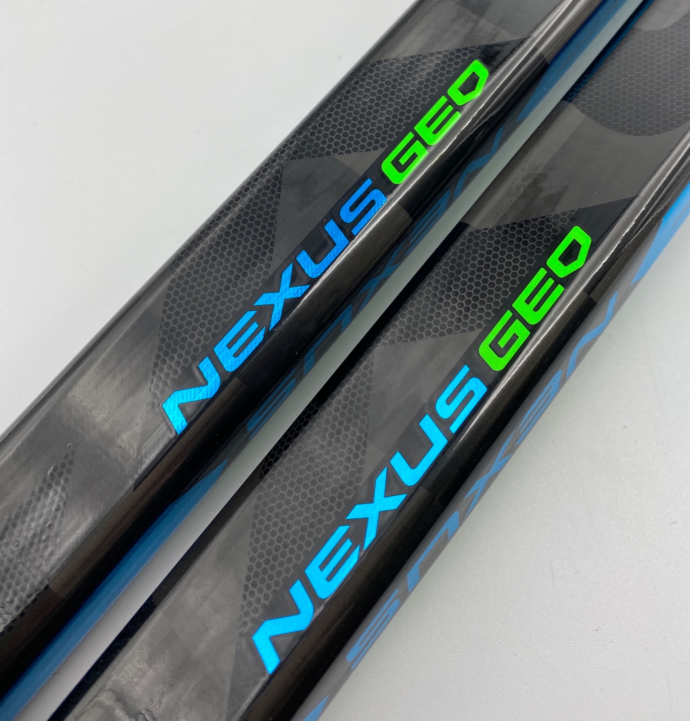 NEW Bauer Nexus Geo Sticks, 77 Flex, P92M Right - 2 Pack | SidelineSwap