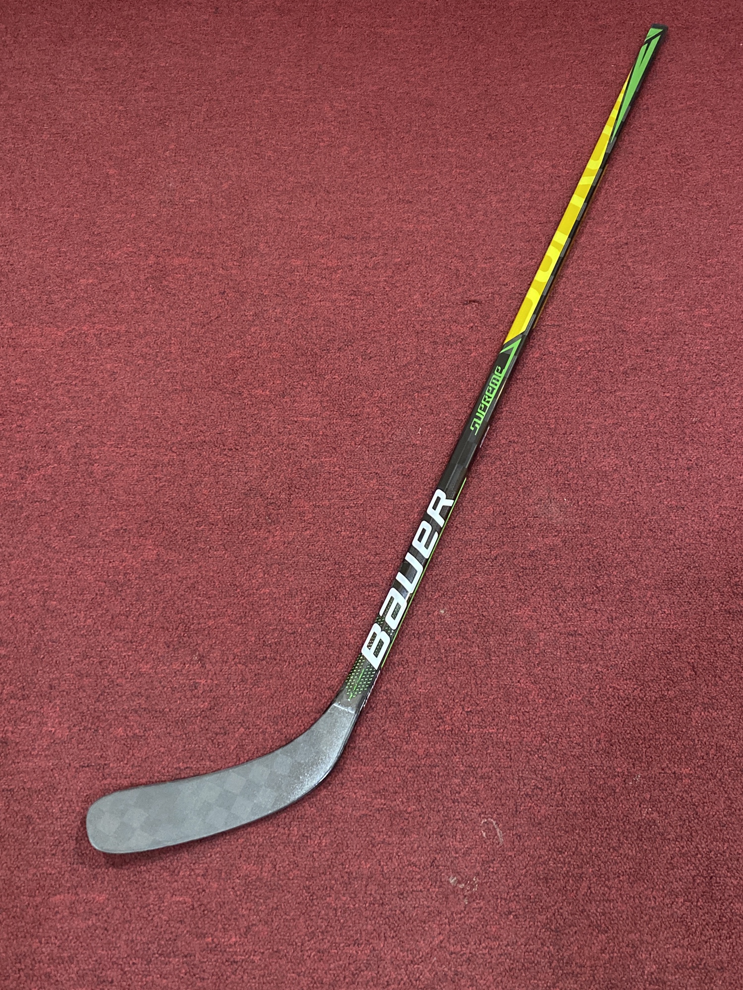 Right Handed P88 55 Flex Pro Stock Supreme UltraSonic Hockey Stick Item ...