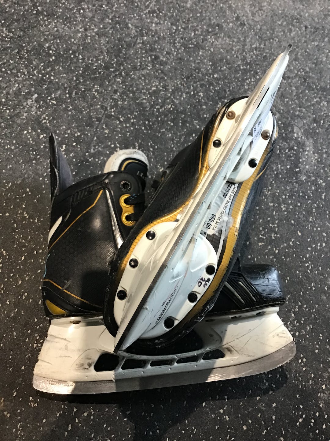 Used Bauer Supreme One Matrix Junior 03.5 Ice Hockey Skates | SidelineSwap