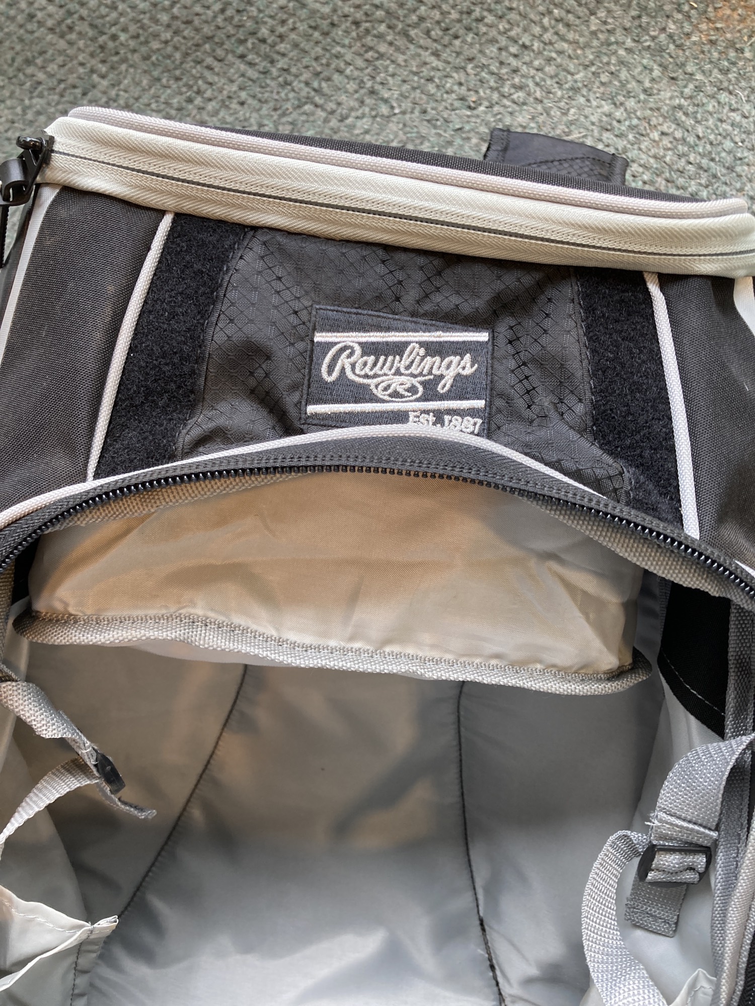 Used Rawlings Bat Pack | SidelineSwap