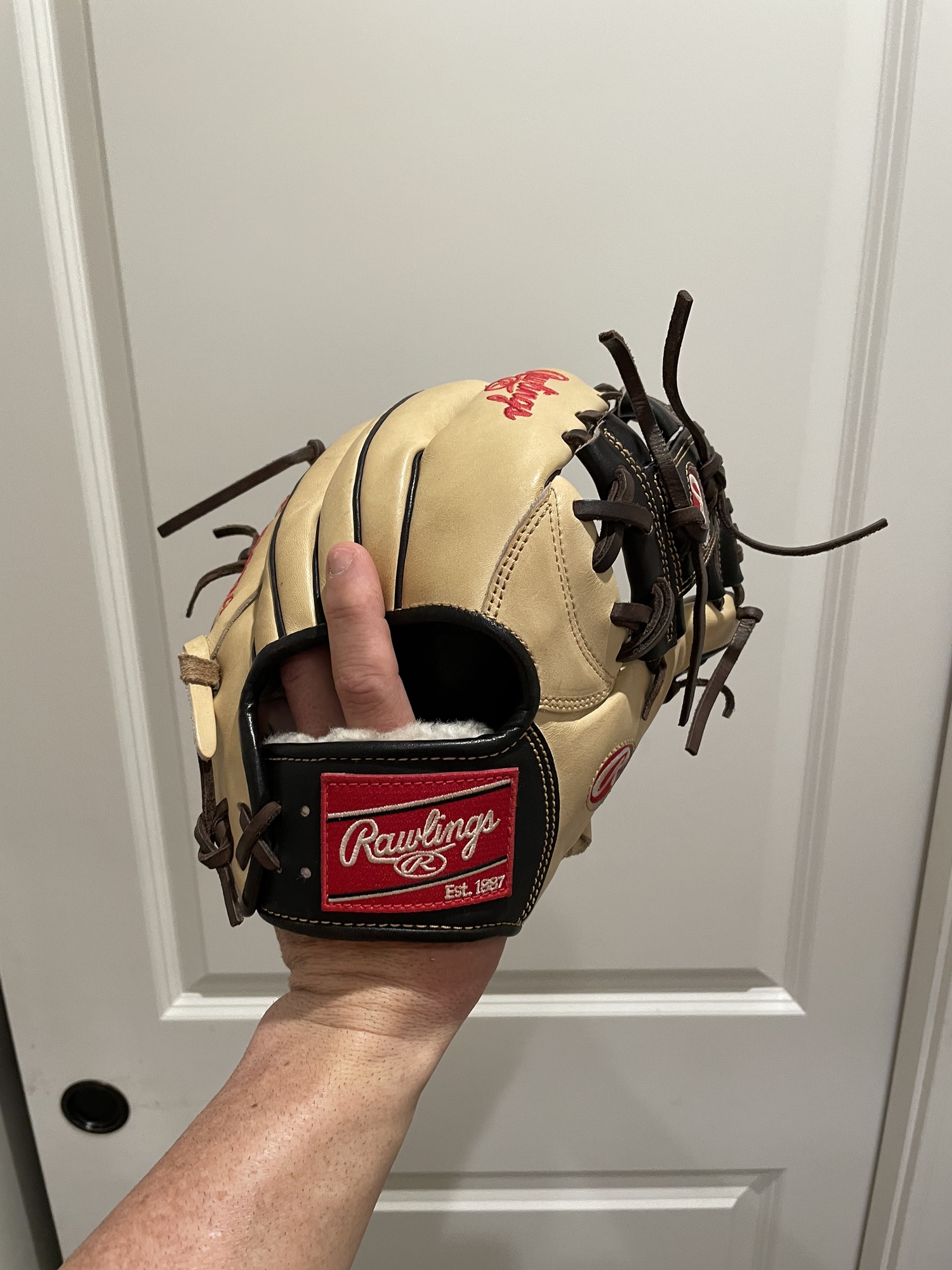 New Infield 11.5" Pro Preferred Baseball Glove | SidelineSwap