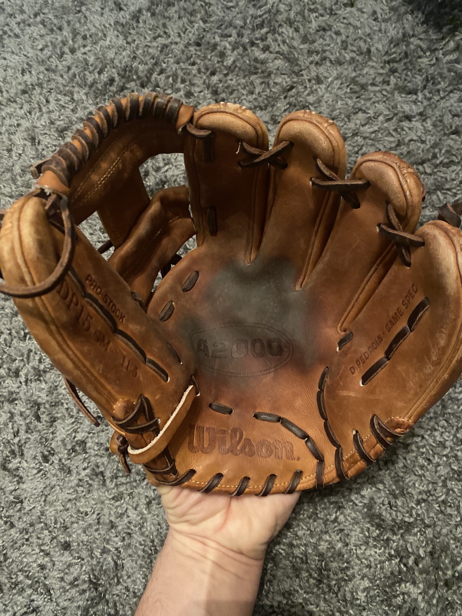 A2000 Baseball Glove 11.5 Pro Stock DP15 | SidelineSwap