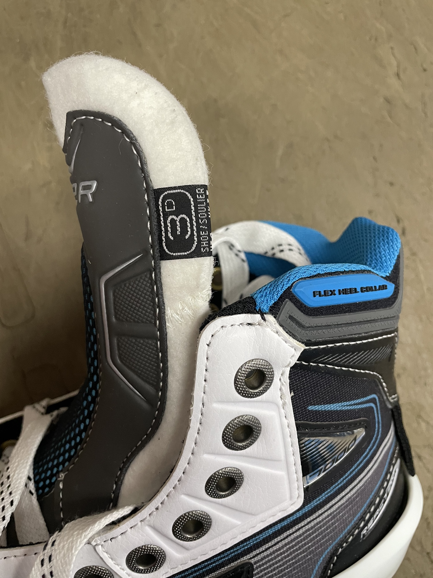 New Bauer Regular Width Size 3 Reactor 7000 Hockey Goalie Skates ...