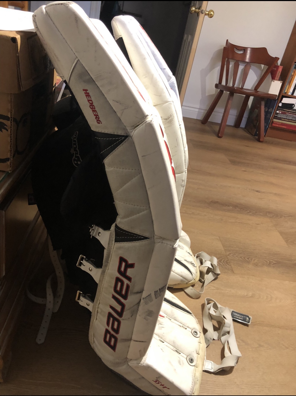 Used 35" Bauer reactor 6000 Goalie Leg Pads Pro Stock | SidelineSwap