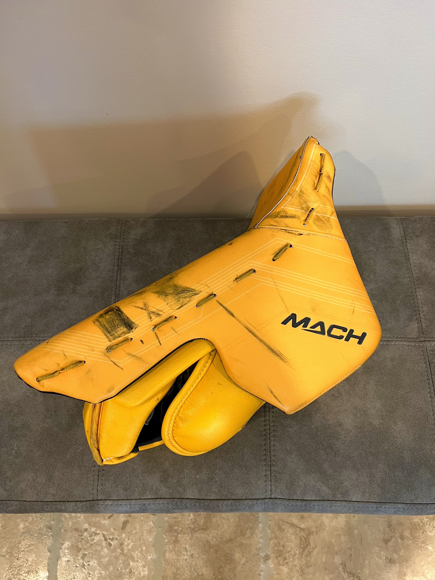 Bauer Mach Pro Custom Full Goalie Set | SidelineSwap