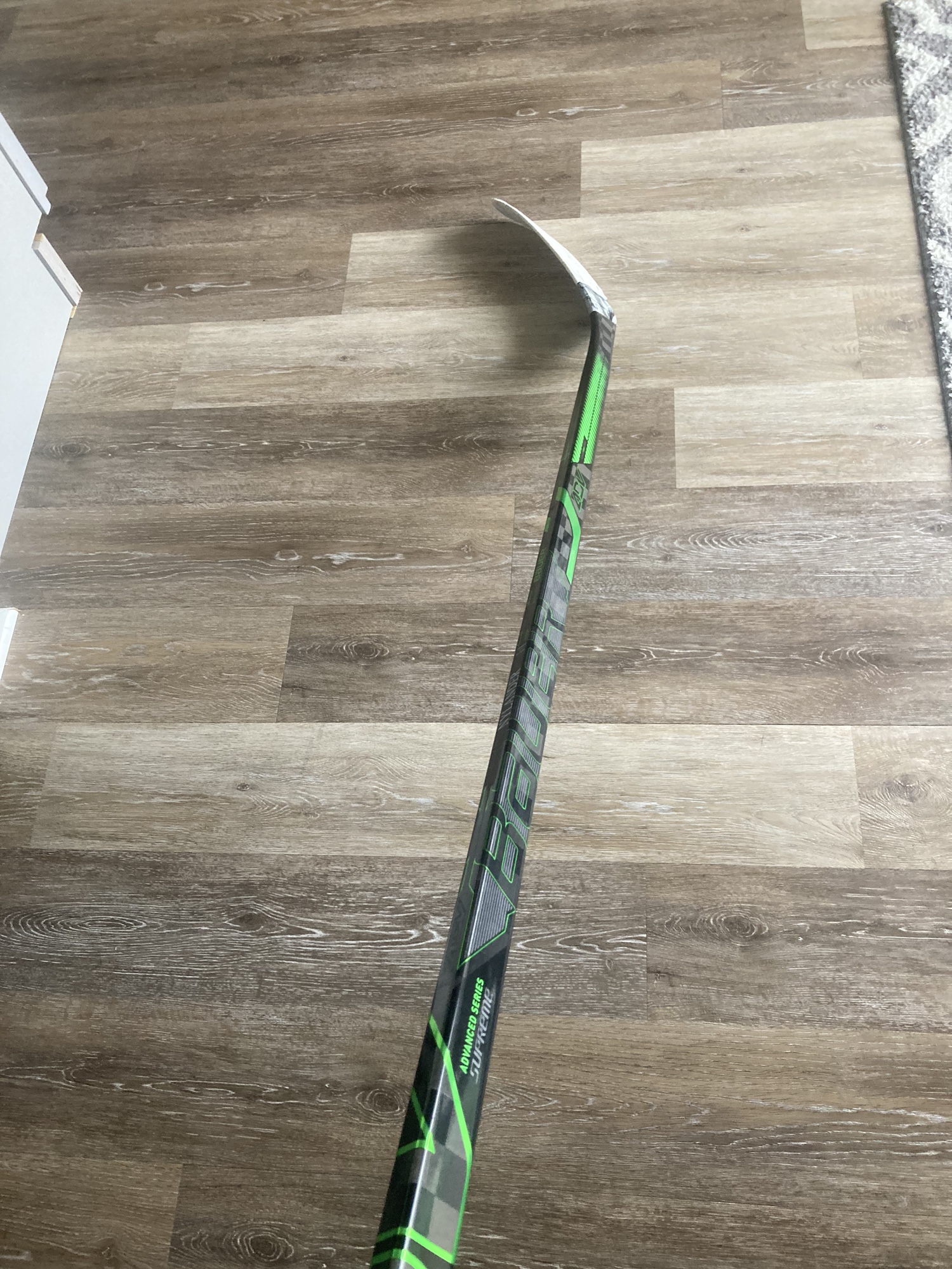 Senior Right Handed P14 Pro Stock Nexus 2N Pro XL Hockey Stick ...