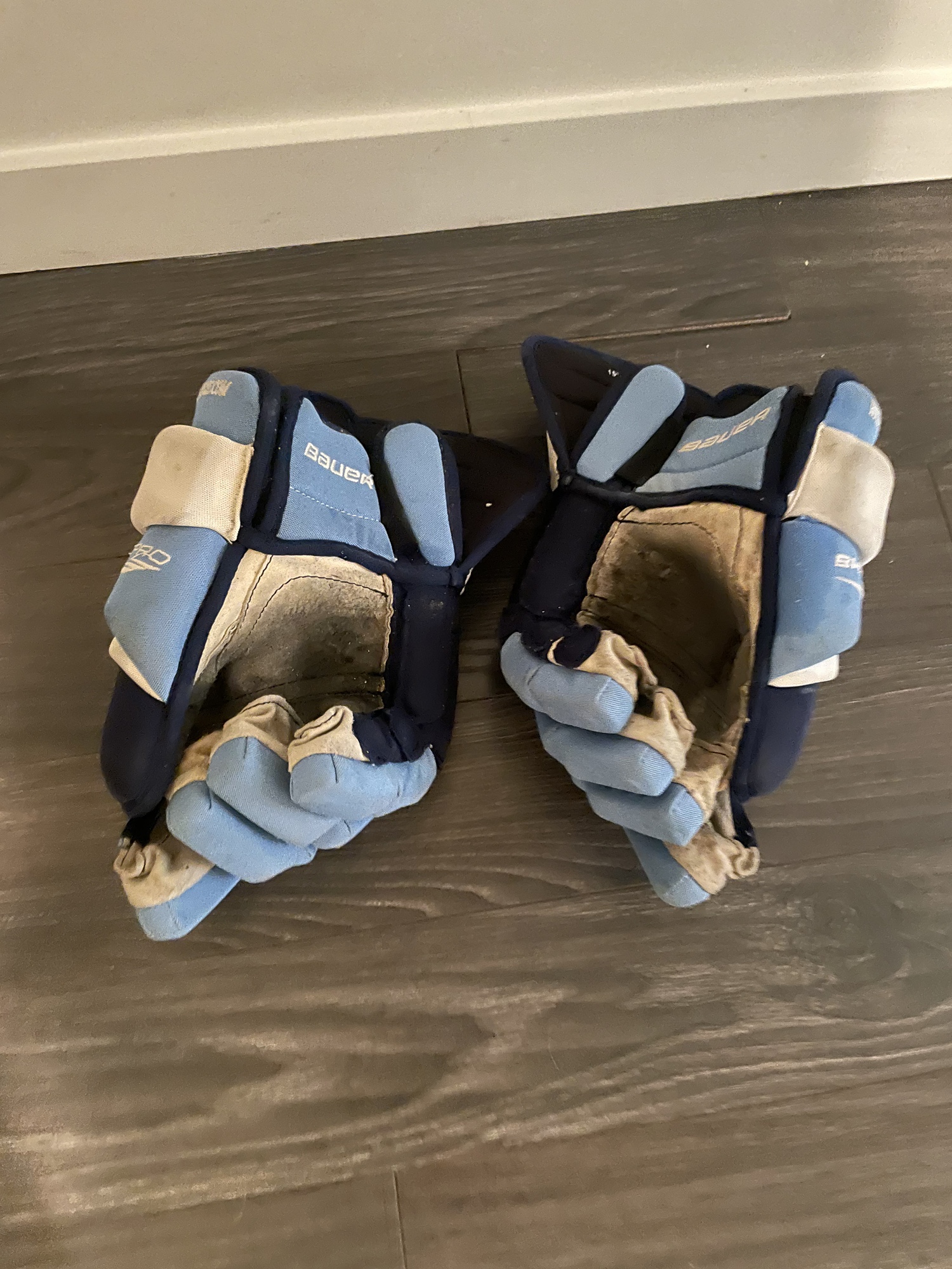 Used Bauer 15" 4 Roll Gloves - UMaine Colors | SidelineSwap