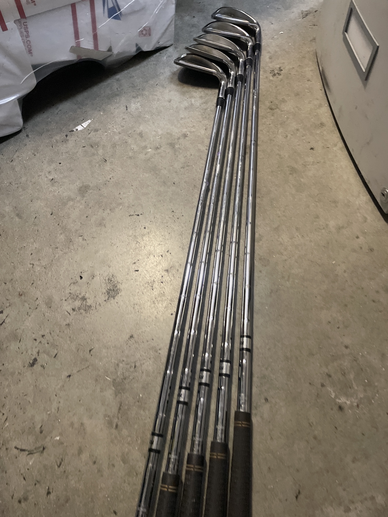 Top Flite Titanium Tour Ti Irons 5 Pc Set | SidelineSwap