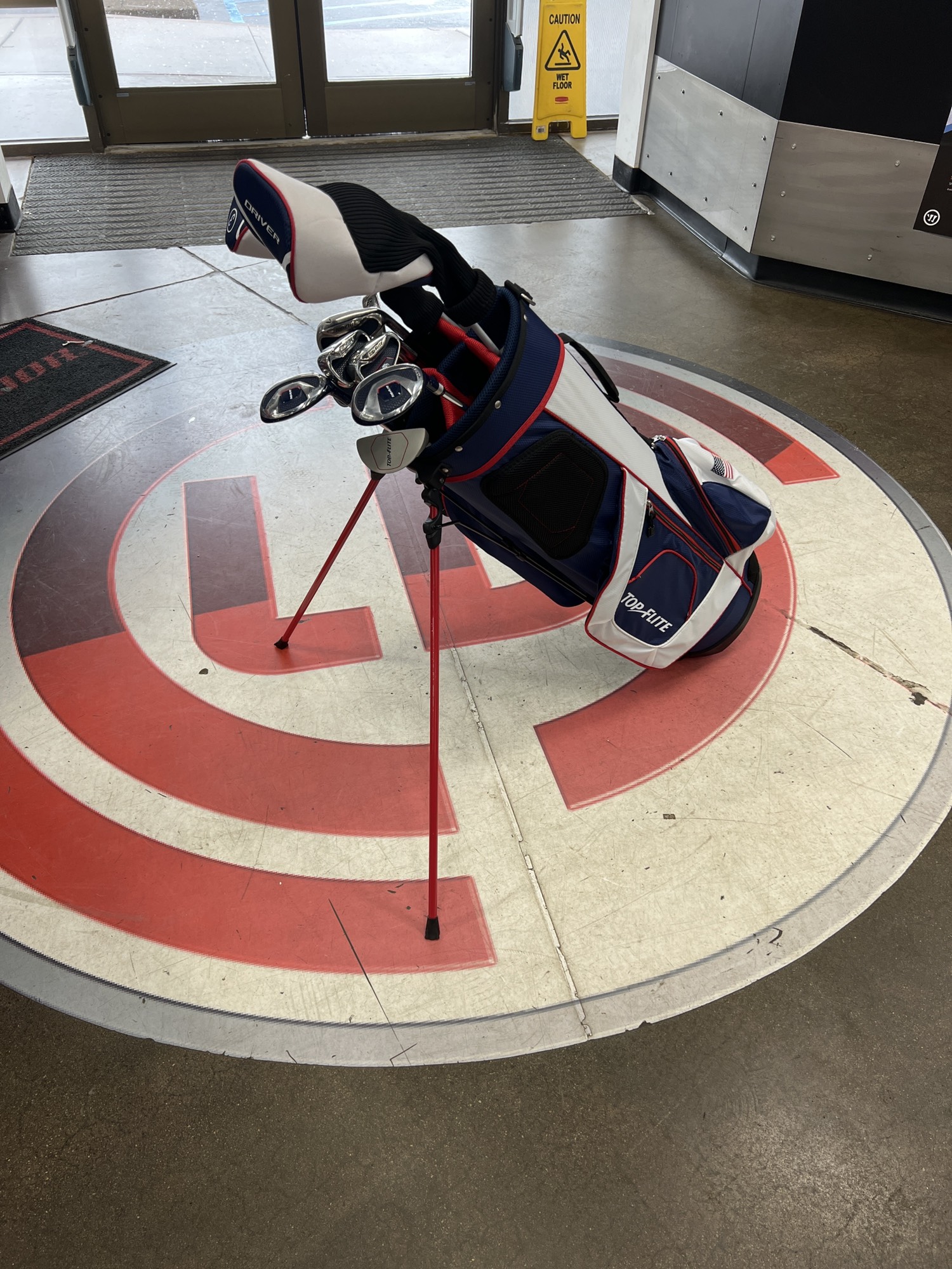 Used Men's Top Flite Right Clubs (Full Set - 10 Clubs) | SidelineSwap