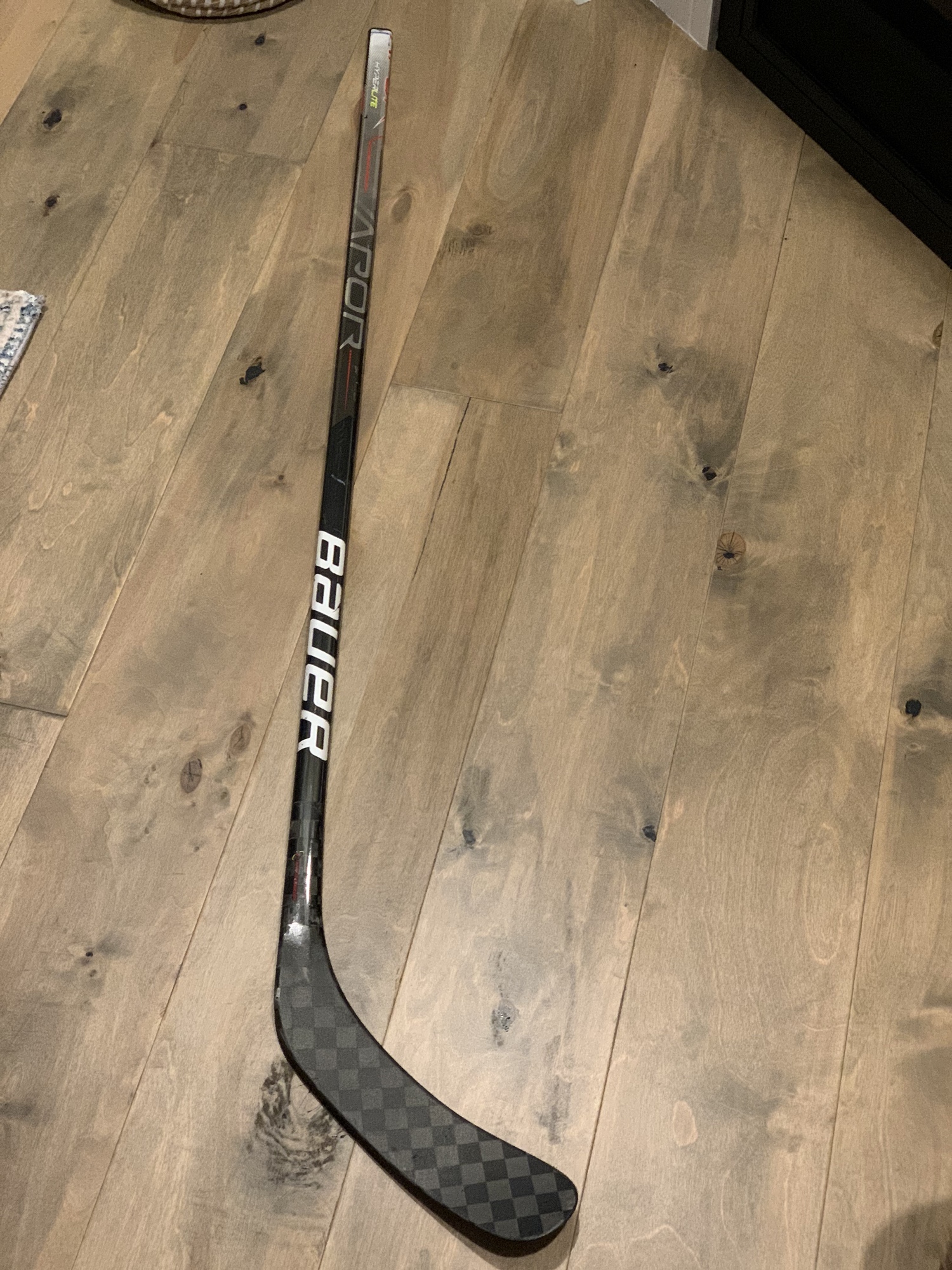 Bauer Junior Vapor Hyperlite P92 Hockey Stick 30 Flex | SidelineSwap