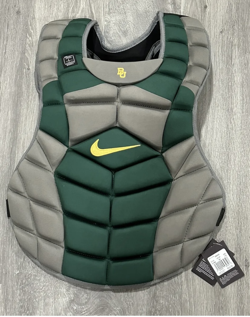 Nike Catcher's Chest Protector (BAYLOR UNIVERSITY) | SidelineSwap
