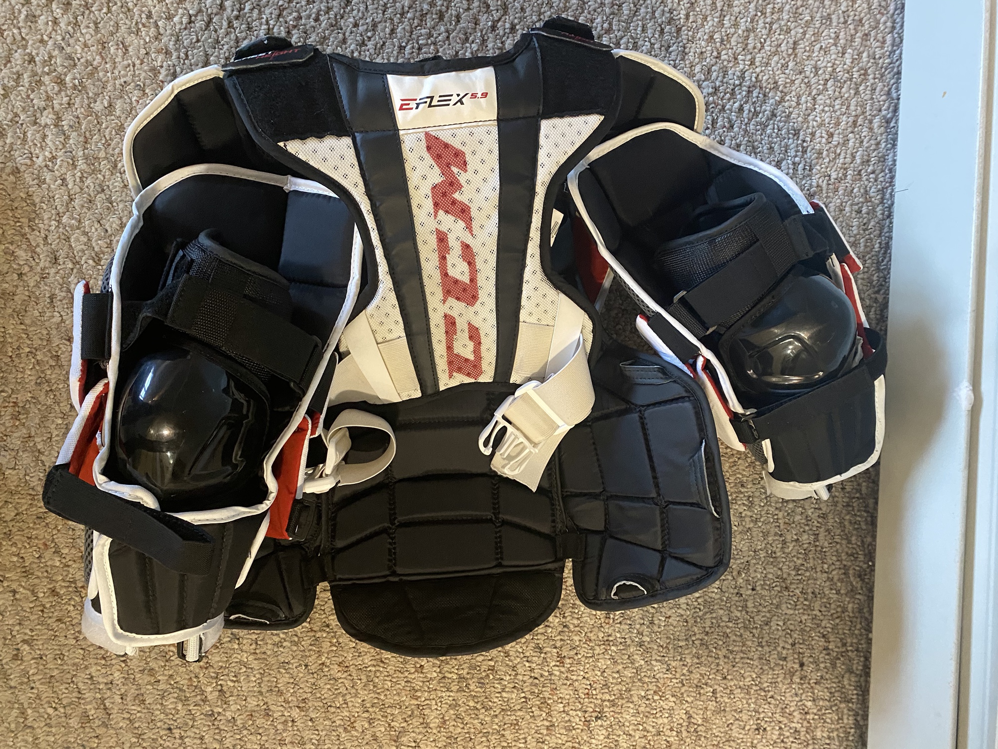 CCM EFlex 5.9 Goalie Chest Protector | SidelineSwap