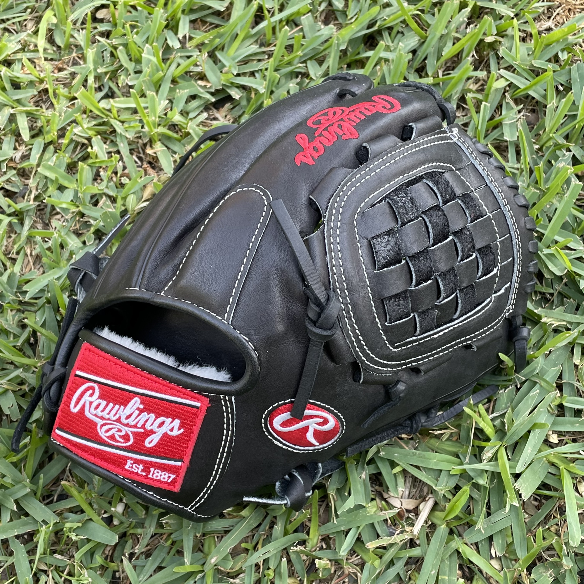 Rawlings Pro Preferred 11.75" Pitcher / Infield Baseball Glove - PRO1175-3KBPRO | SidelineSwap