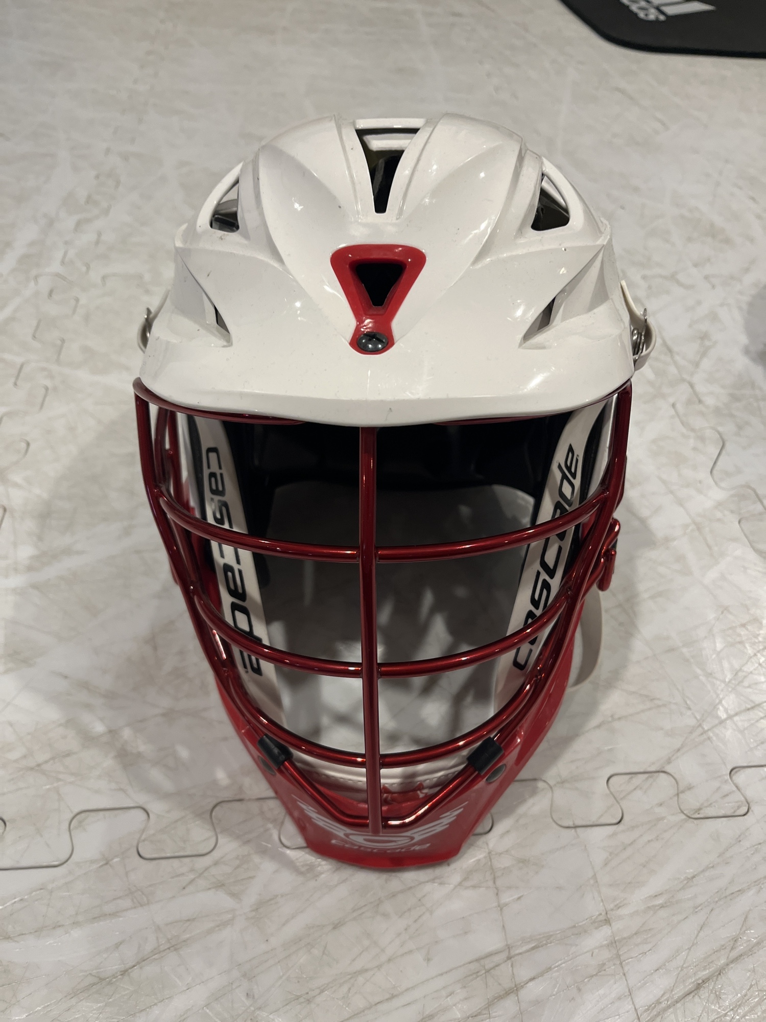 Brand New Cascade R Helmet | SidelineSwap