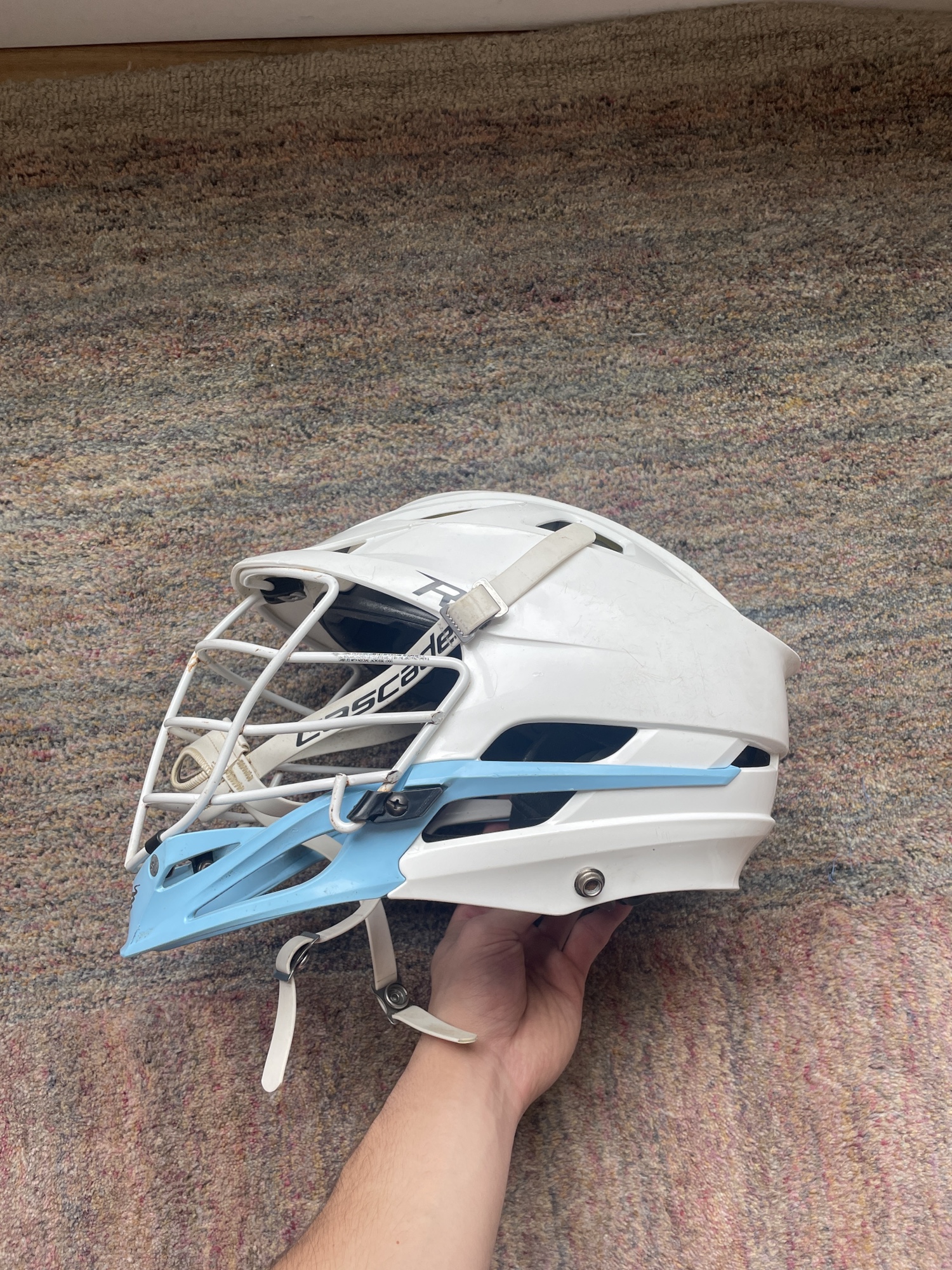 Cascade R Helmet | SidelineSwap