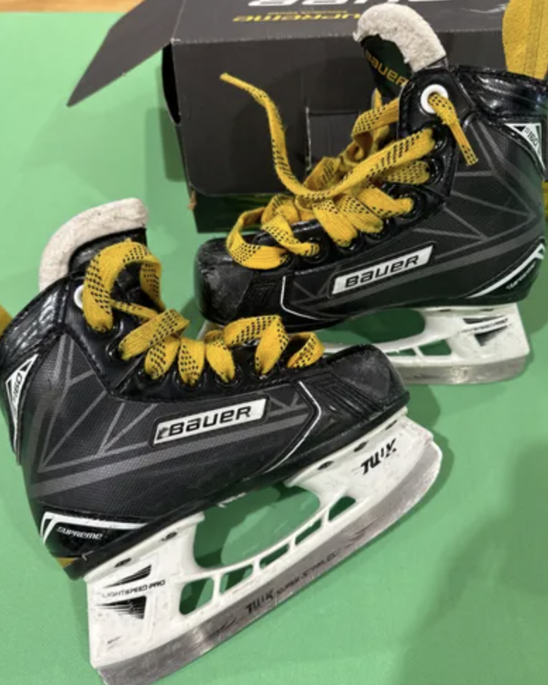 Youth Used Bauer Hockey Skates D&R (Regular) 10 | SidelineSwap