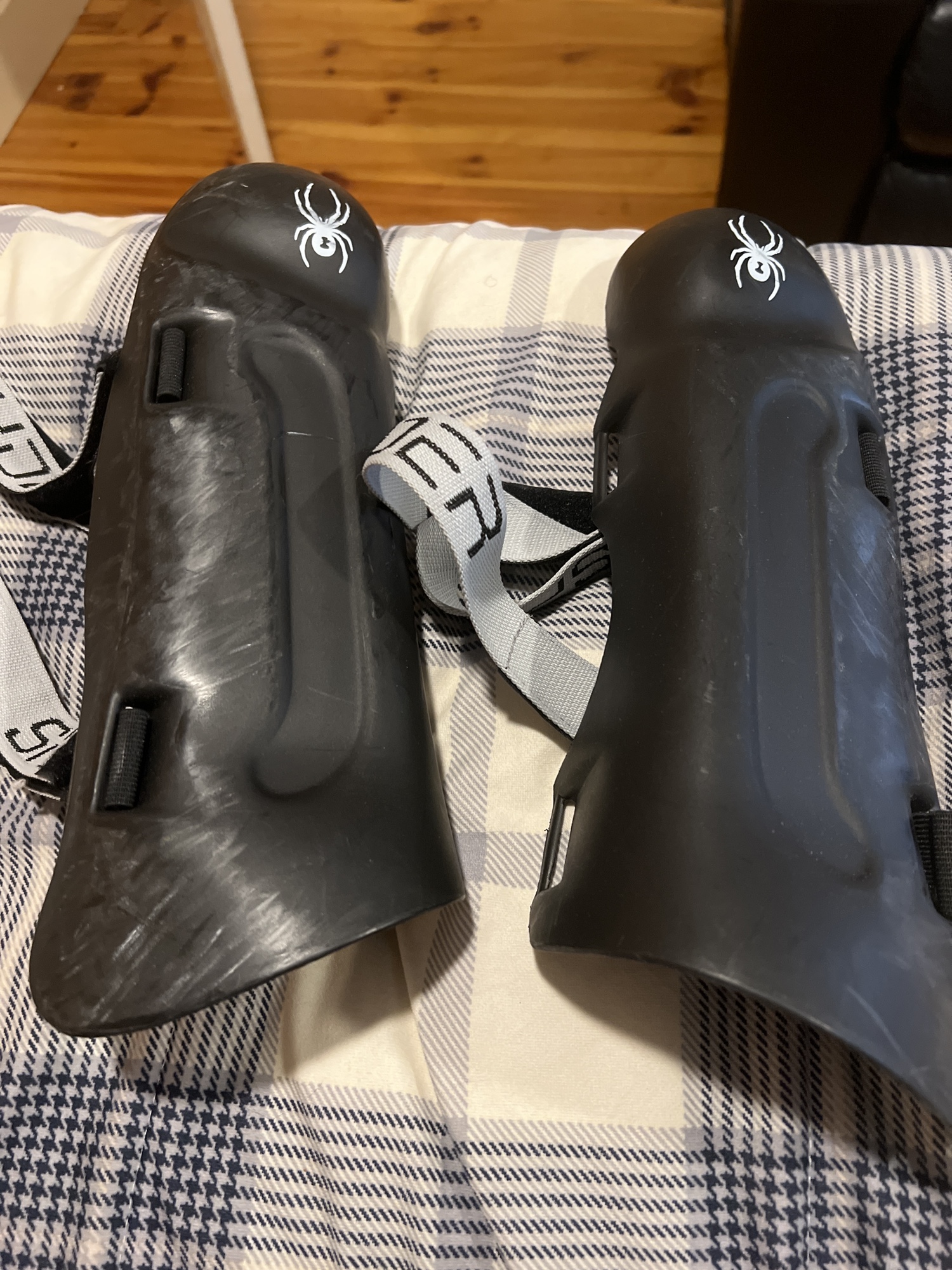 Shin Guards Used Small Spyder Shin Guard | SidelineSwap