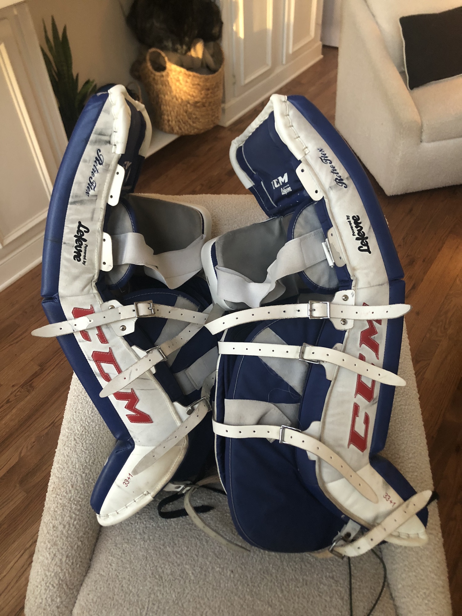 CCM Retro Flex Pro Hockey Goalie Leg Pads Size 33+1” | SidelineSwap