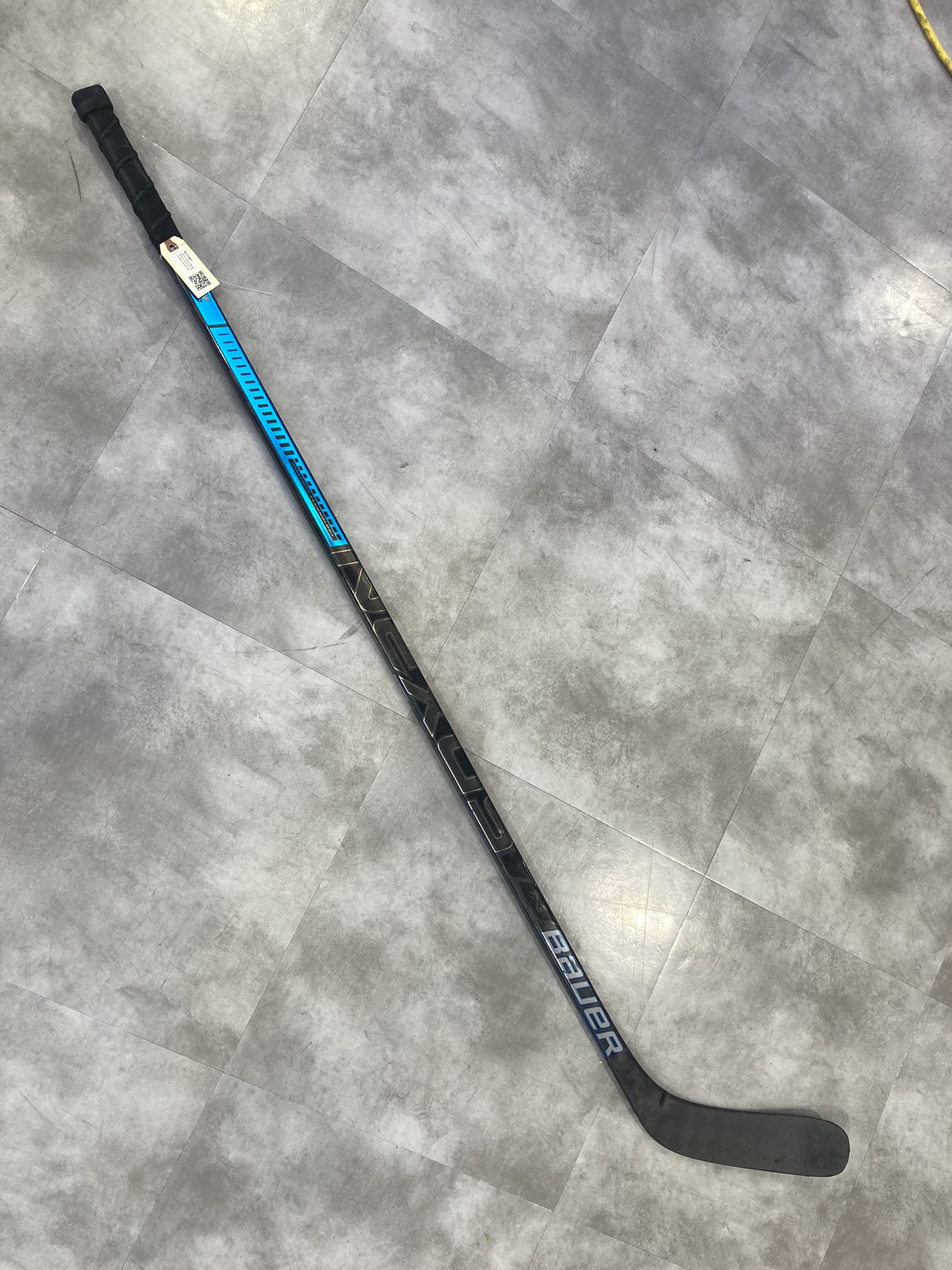 Used Senior Bauer Nexus 2N Pro Left Hockey Stick P88 | SidelineSwap