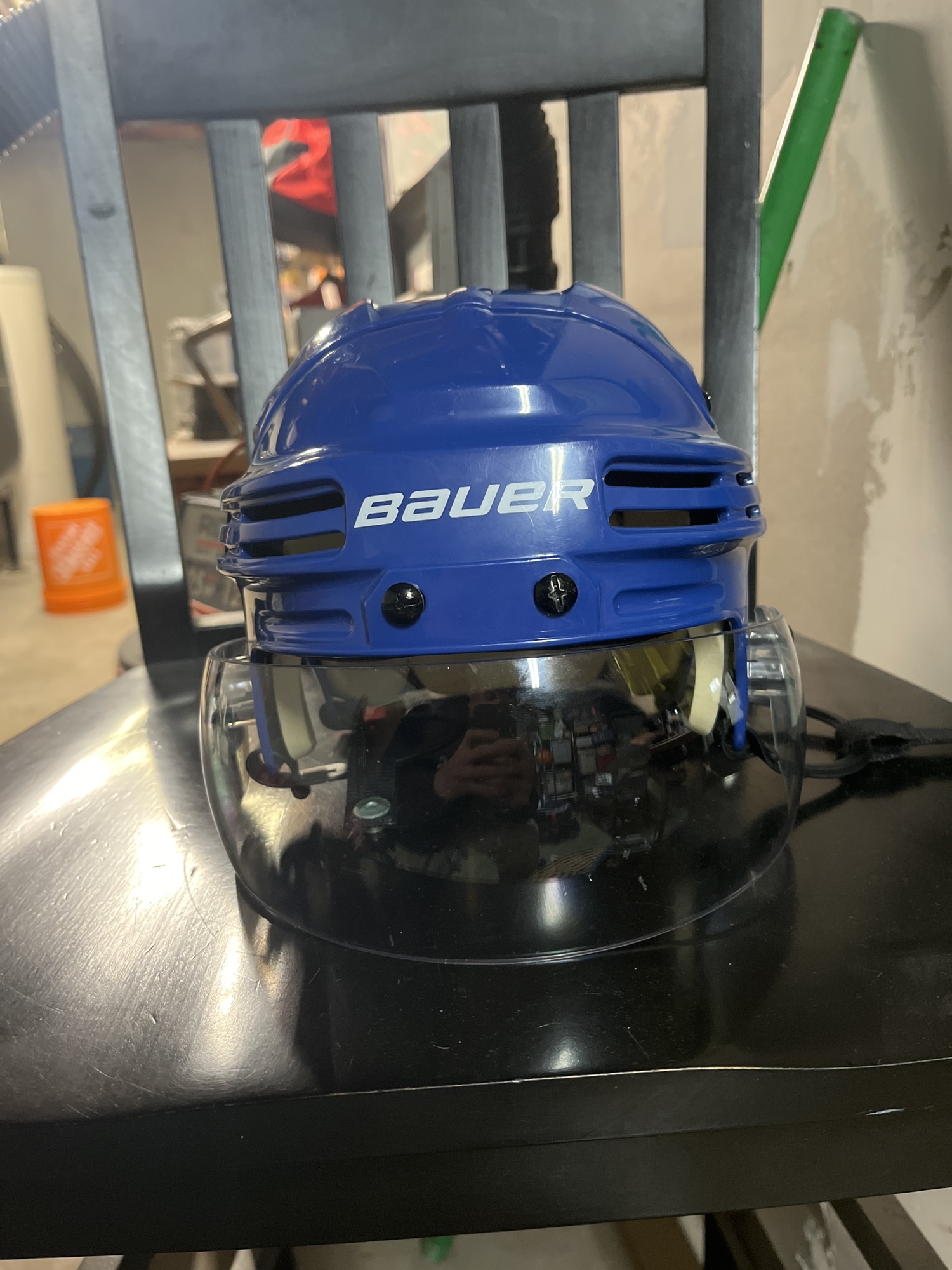 PRO STOCK* Medium Bauer 4500 | SidelineSwap