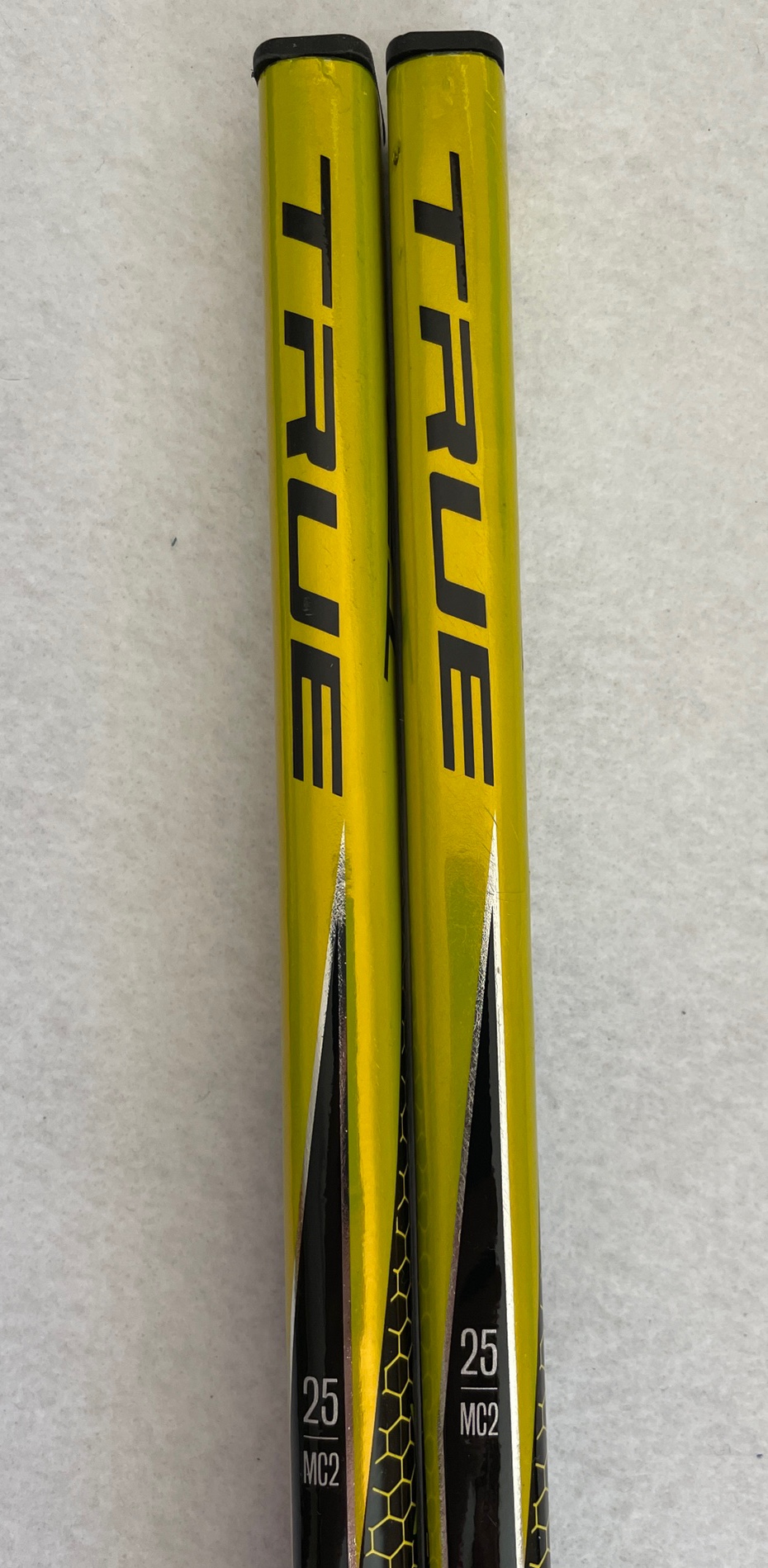 NEW True Catalyst 9X Goal Stick, 25", 2-Pack | SidelineSwap