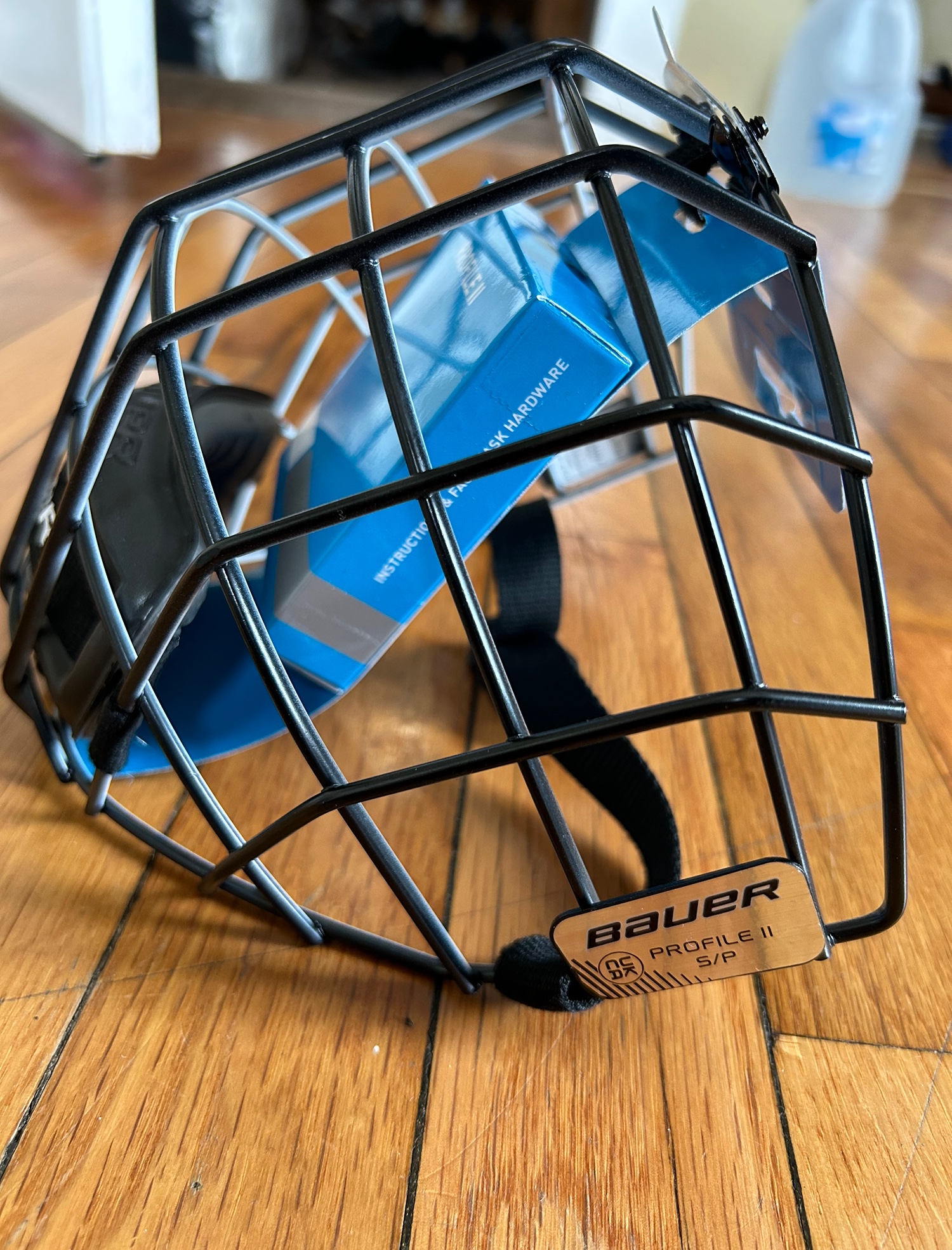 Small Bauer Full Cage Profile II Facemask | SidelineSwap