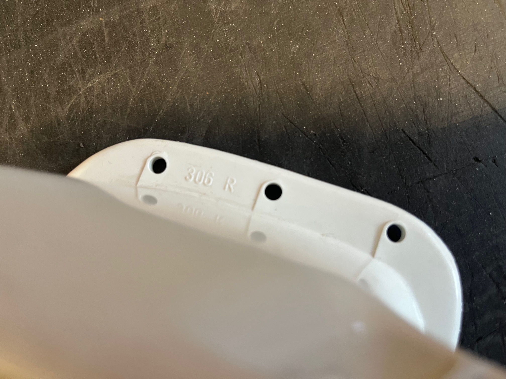 Used Bauer TUUK Custom + 306 mm Skate Holders (pair) | SidelineSwap