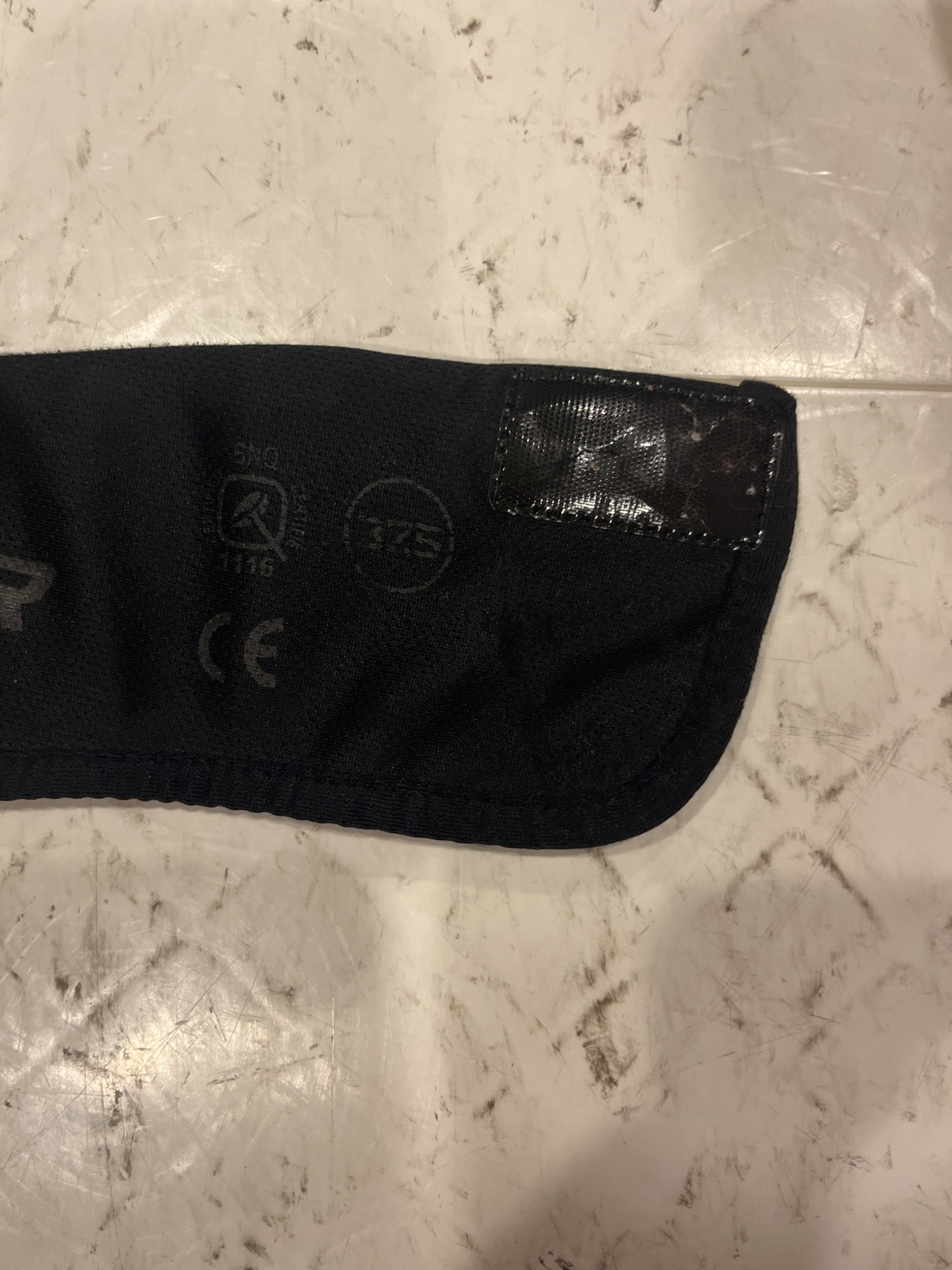 Bauer Kevlar Neckguard | SidelineSwap