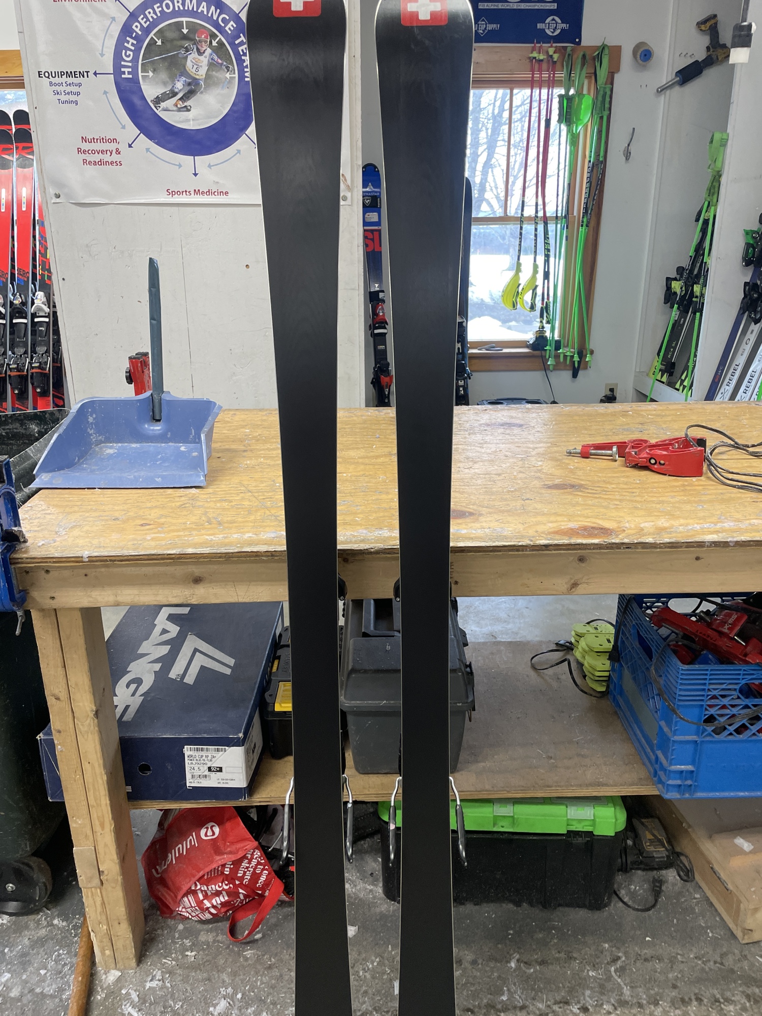 Men's 2022 Racing With Bindings laser sl Skis | SidelineSwap