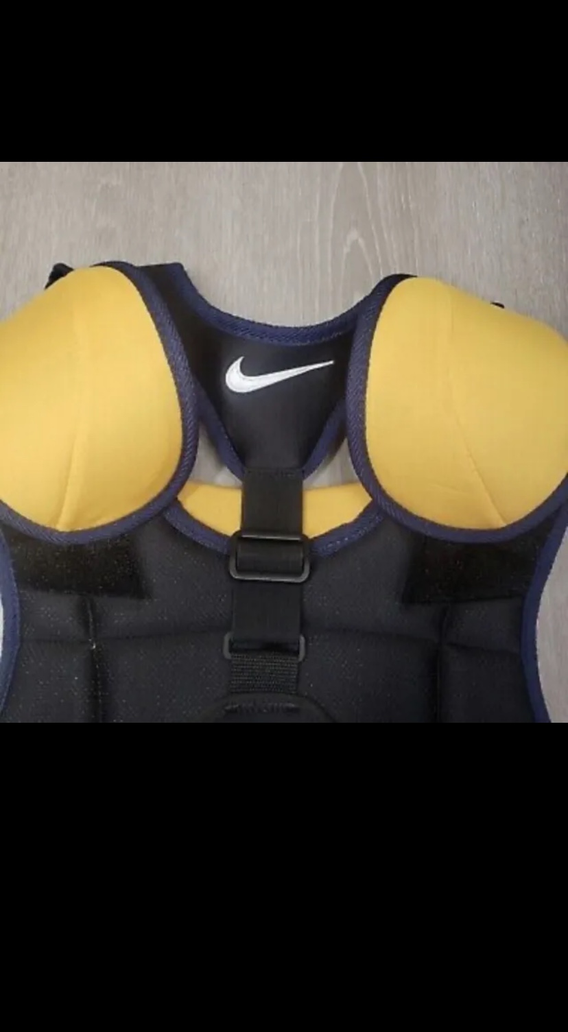 Nike Vapor Catcher's Chest Protector west virgina | SidelineSwap