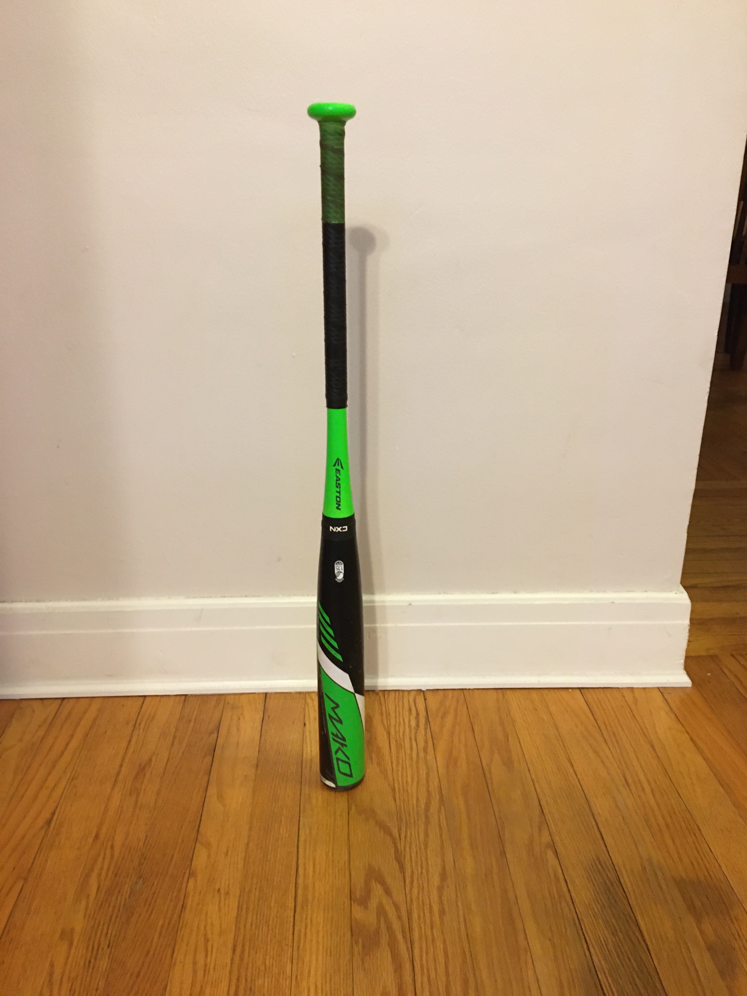 2016 Composite (-12) 18 oz 30" Mako Bat | SidelineSwap