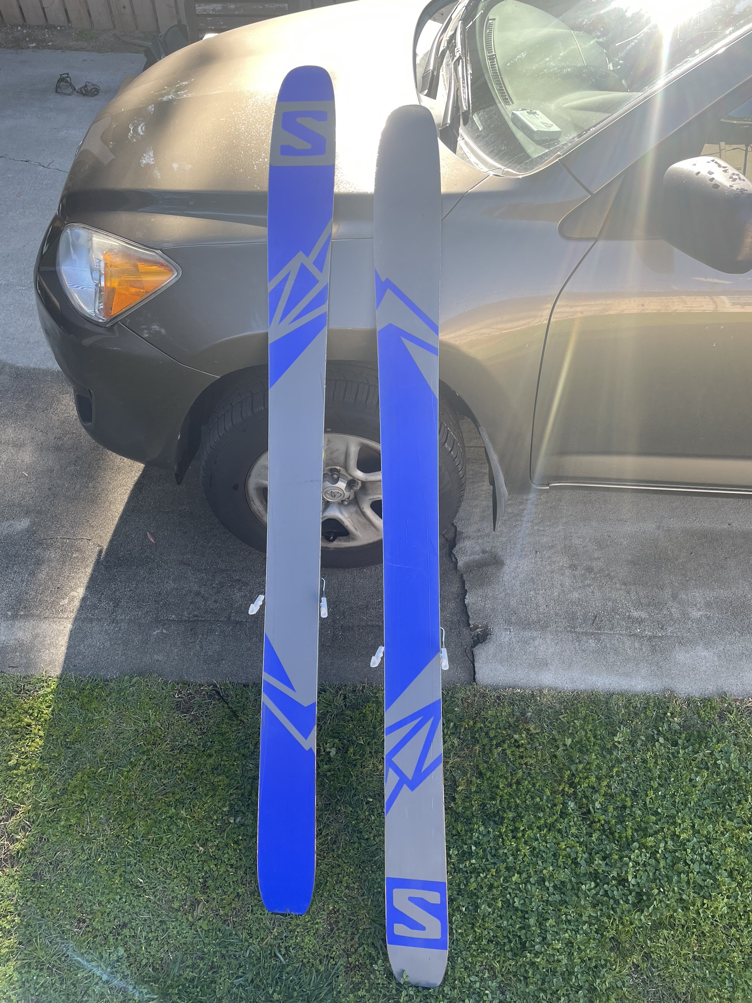 Salomon QST 118 Skis with Touring Bindings | SidelineSwap