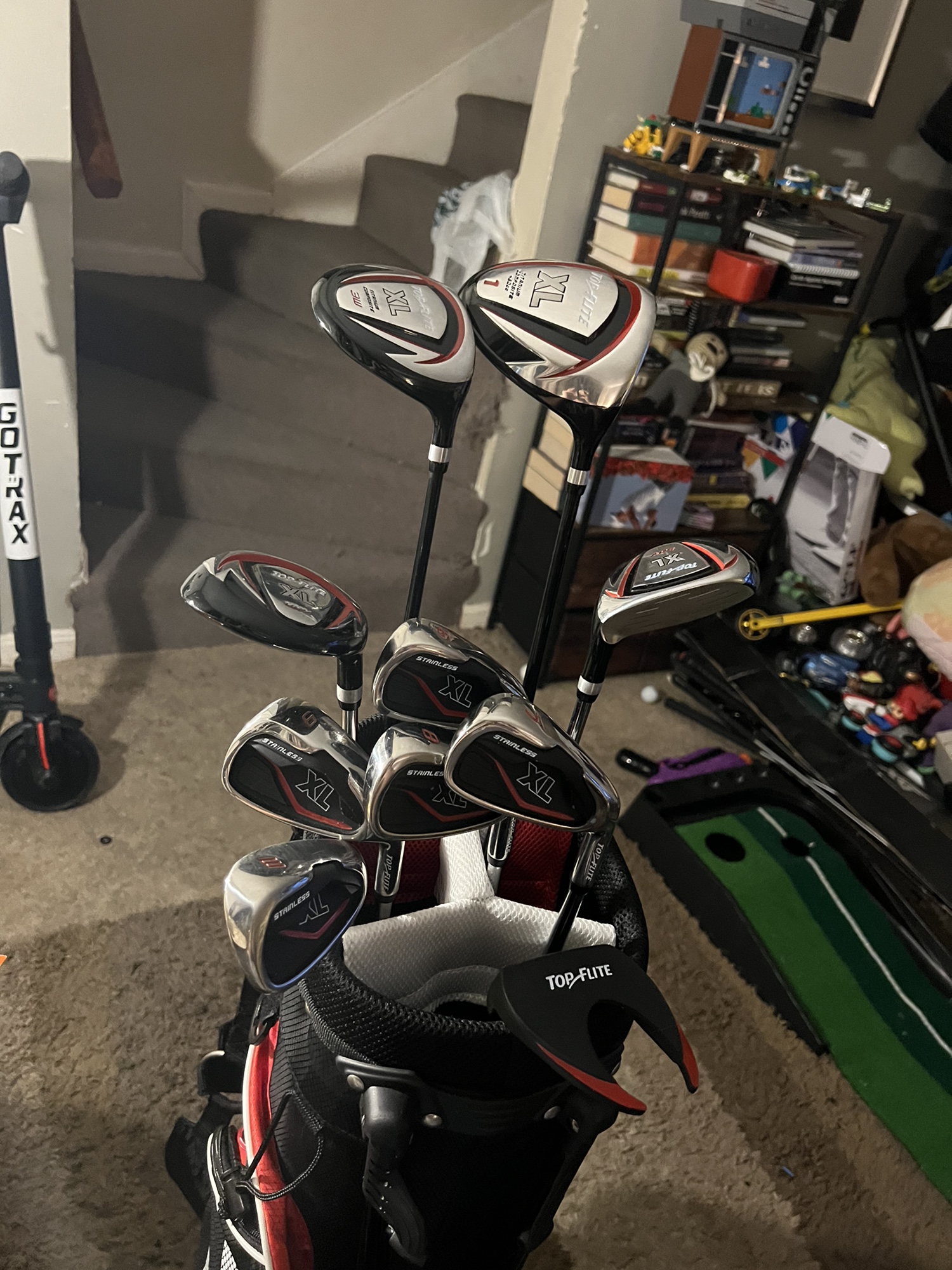 Men's Right Handed Uniflex 10 Pieces Clubs (Full Set) | SidelineSwap