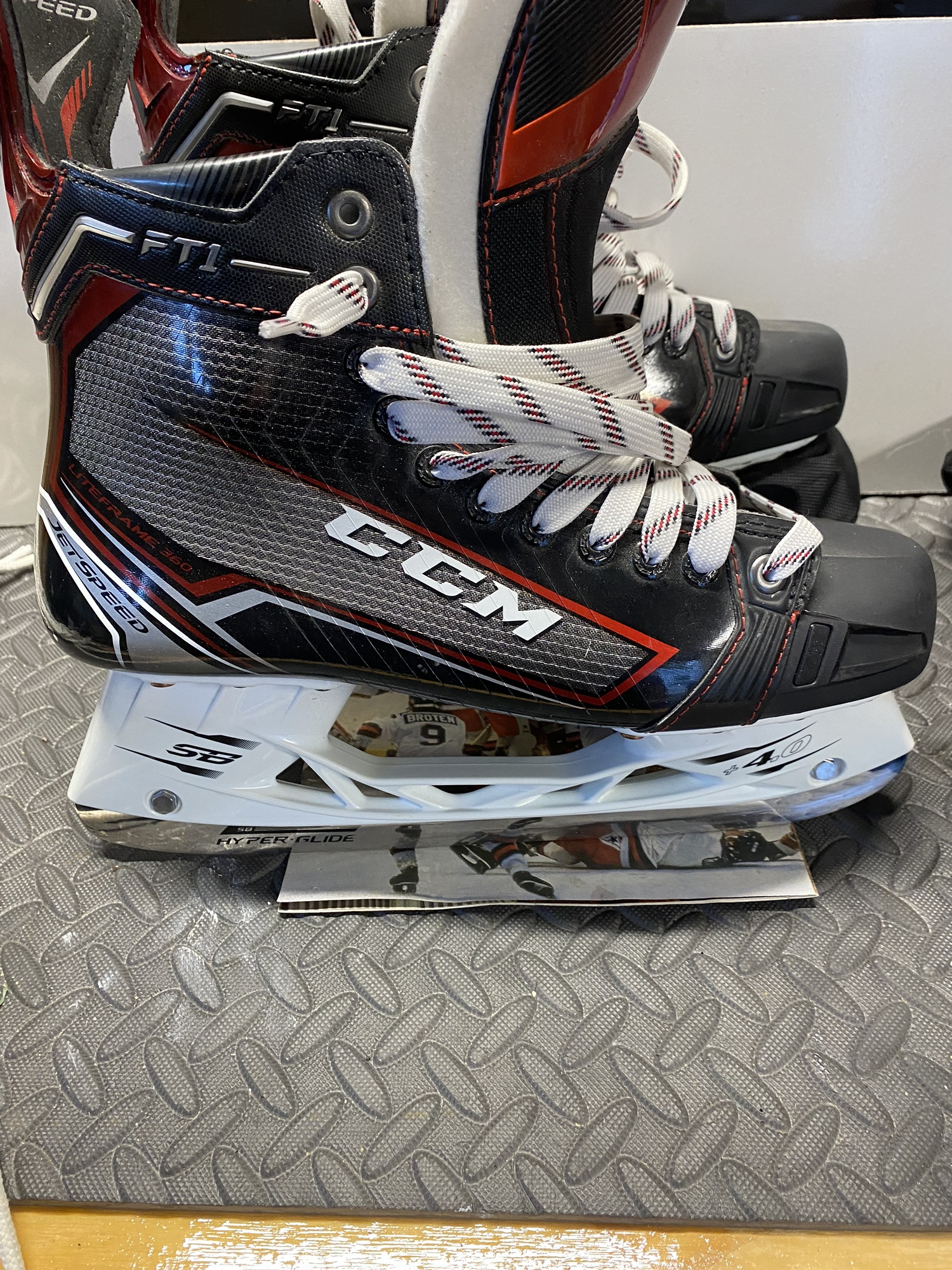 CCM JetSpeed FT1 | SidelineSwap