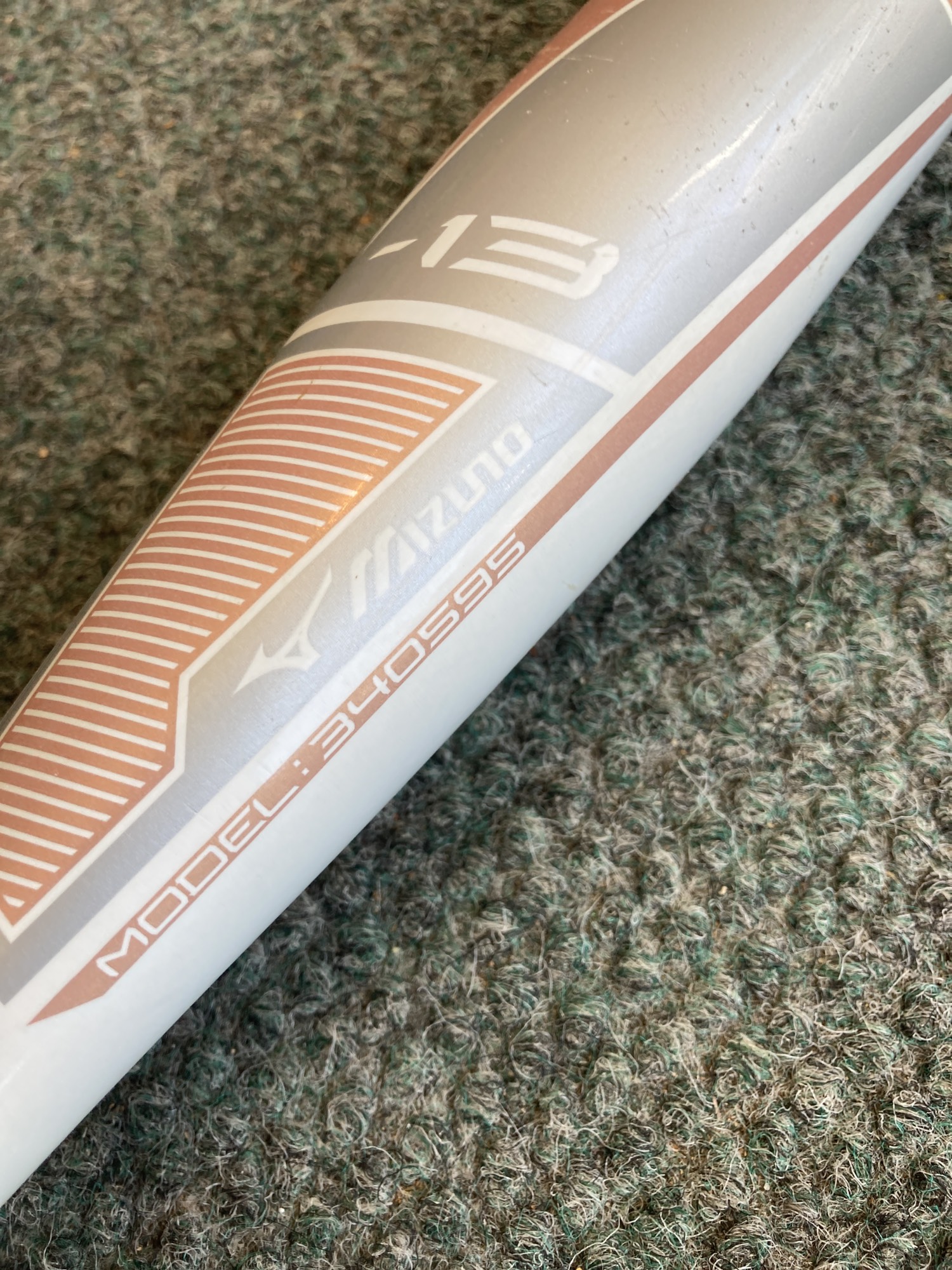 Used Mizuno Finch Alloy Bat -13 17OZ 30" | SidelineSwap