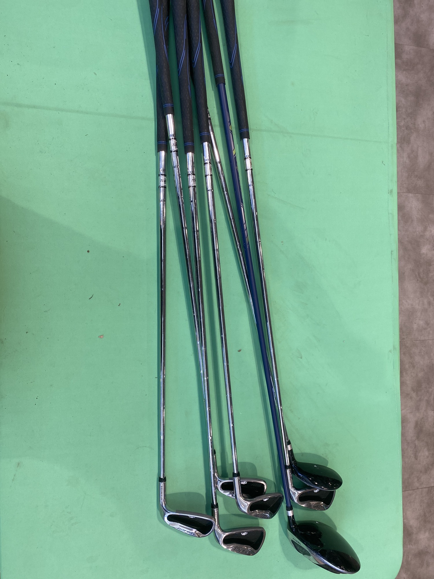 Top Flight Complete Set (7 clubs) | SidelineSwap