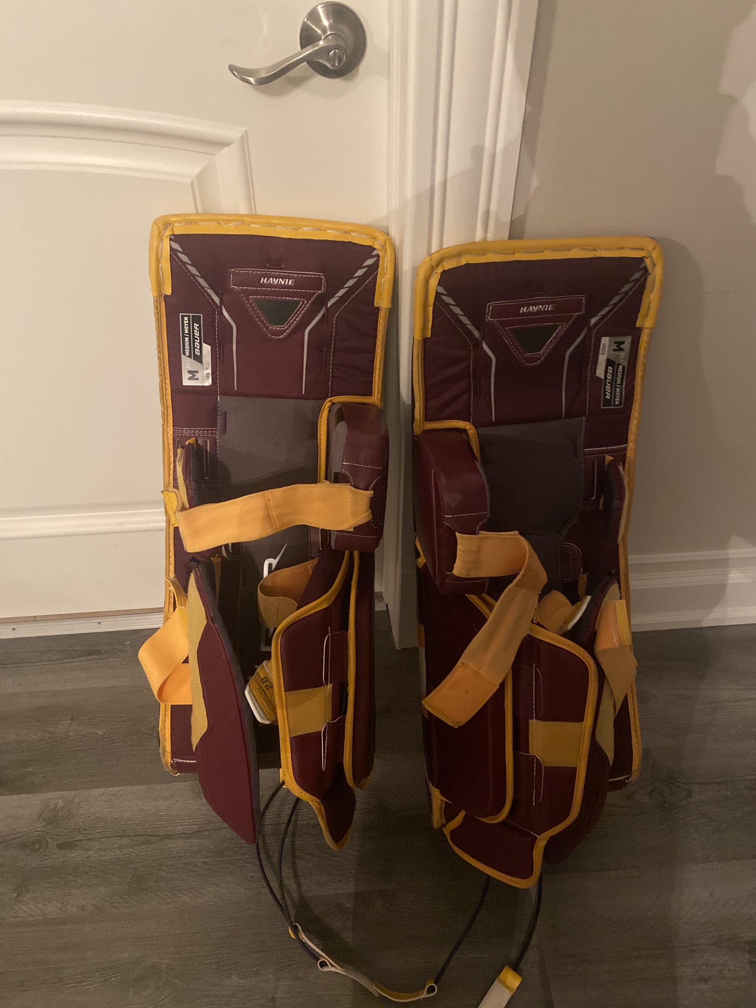 Custom Digiprint Bauer Hyperlight Legpads | SidelineSwap