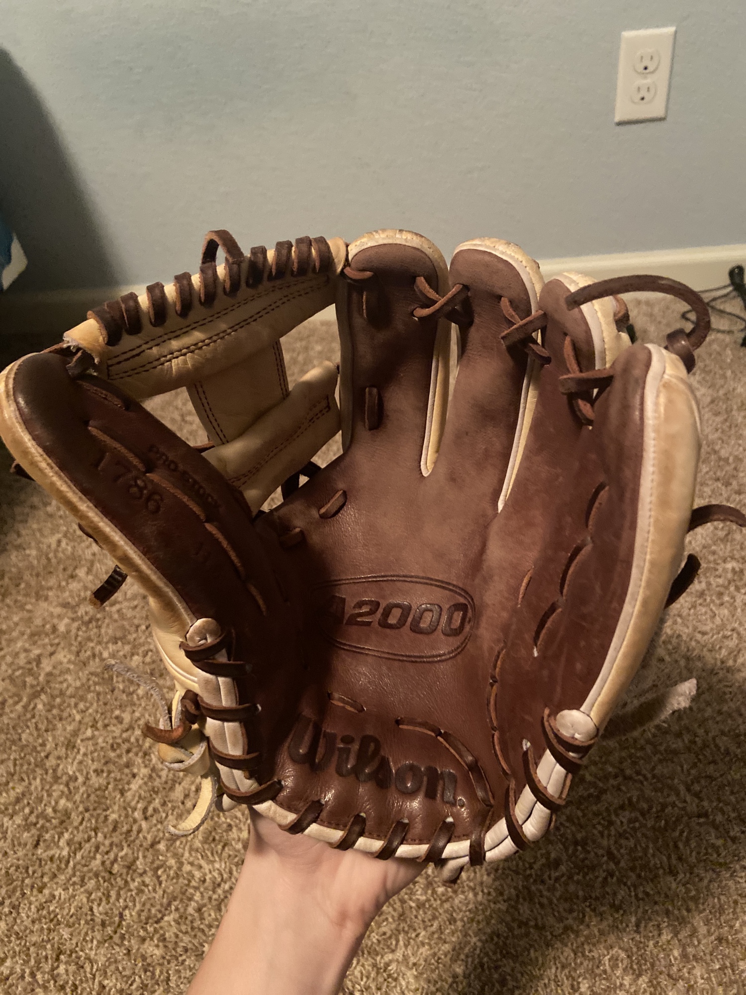 Wilson A2000 infield 11.5 | SidelineSwap