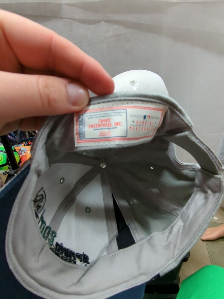 NWT Seattle Mariners 2007 Spring Training Strapback Hat MLB | SidelineSwap