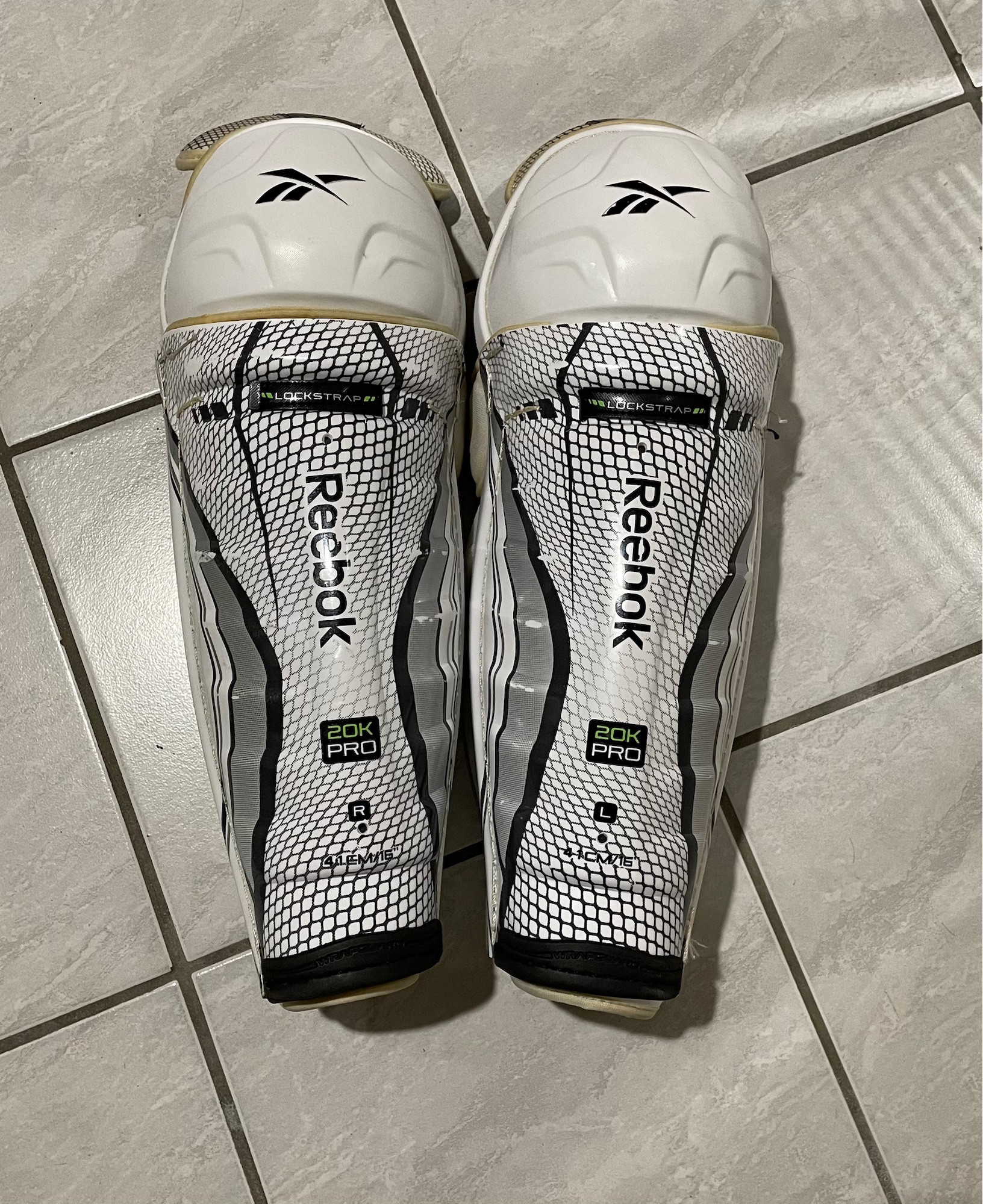 Reebok 20K PRO Shin Guards | SidelineSwap